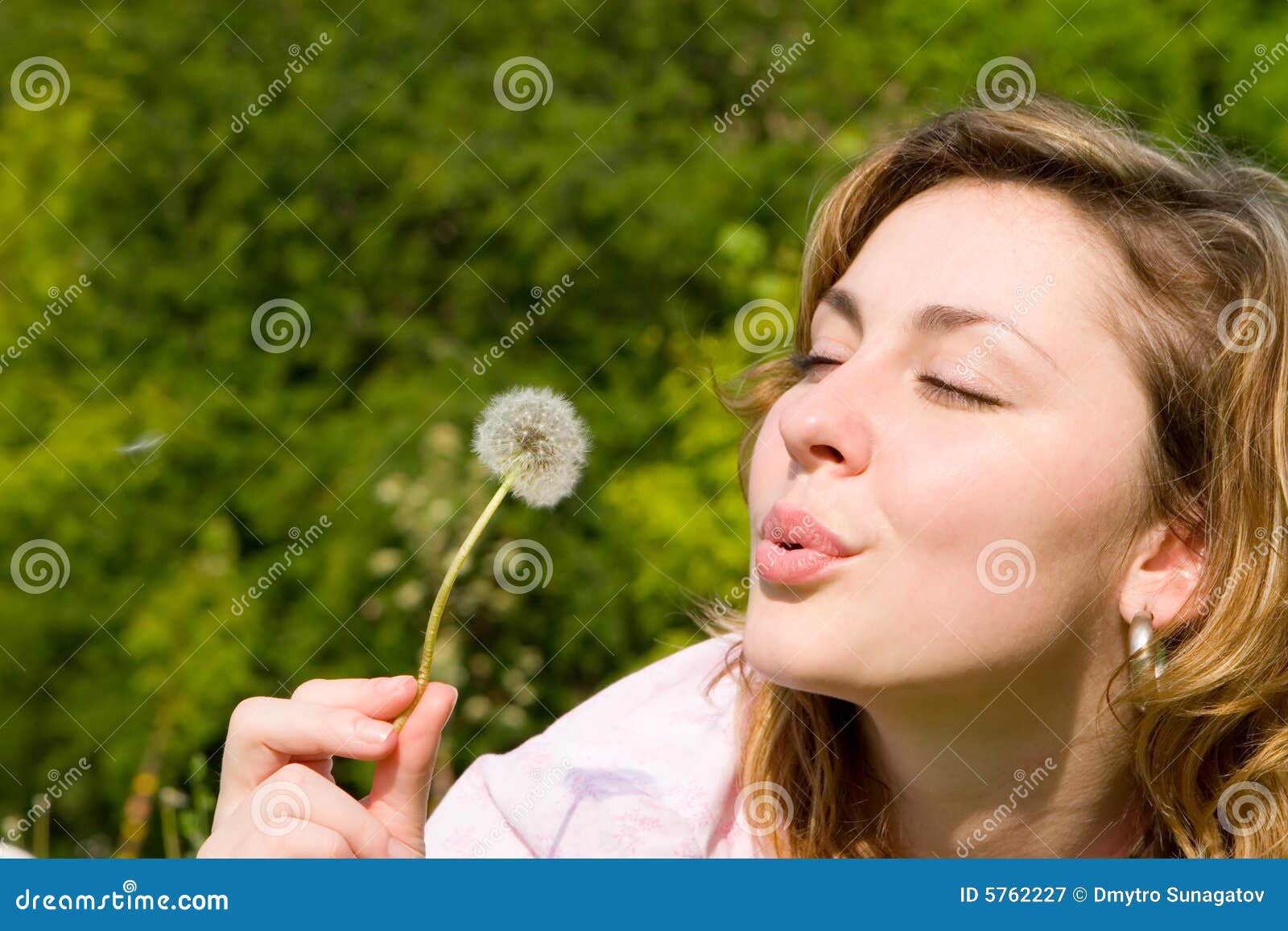 Girl Blowing on the Dandelion Stock Image - Image of light, flower: 5762227