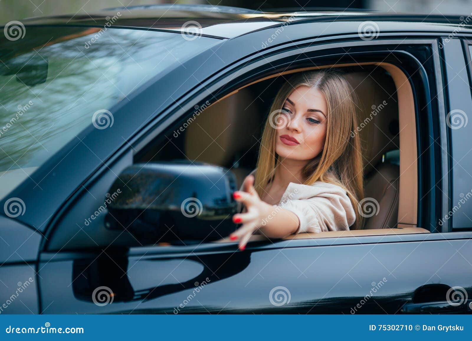 Girl Car Arrange Mirrow Stock Photos - Free & Royalty-Free Stock Photos ...
