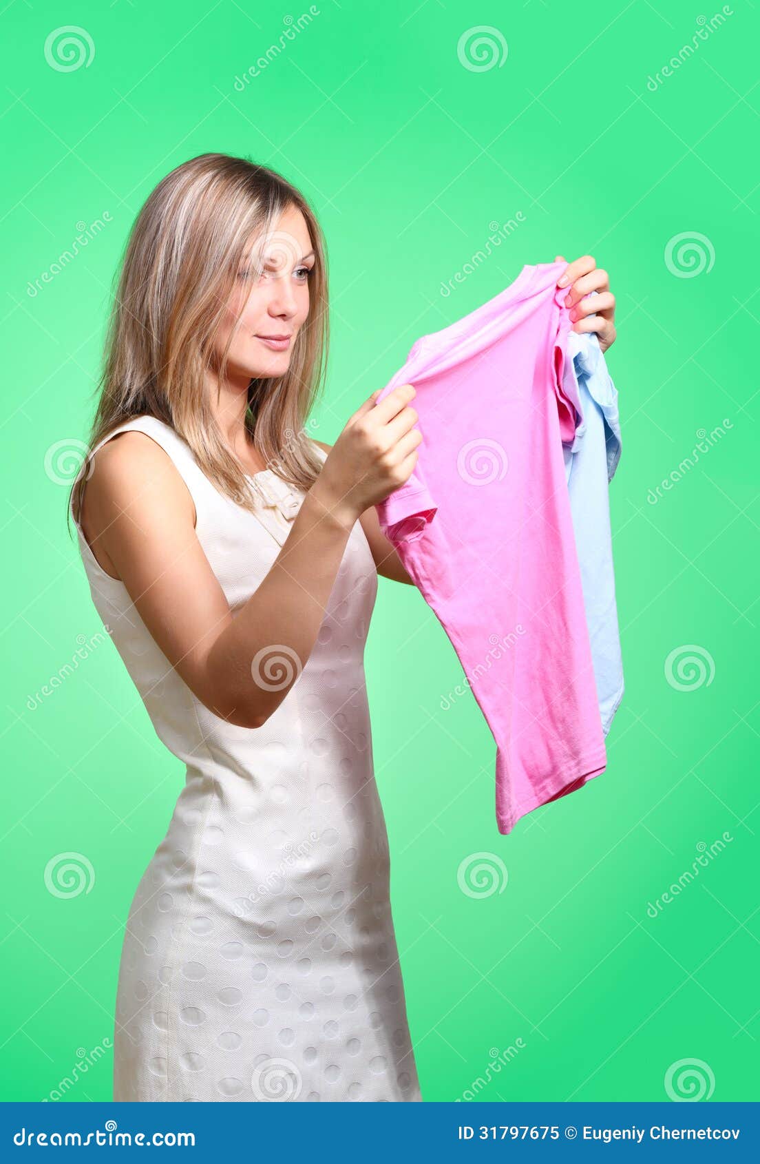 Girl chooses stock image. Image of pretty, caucasian - 31797675