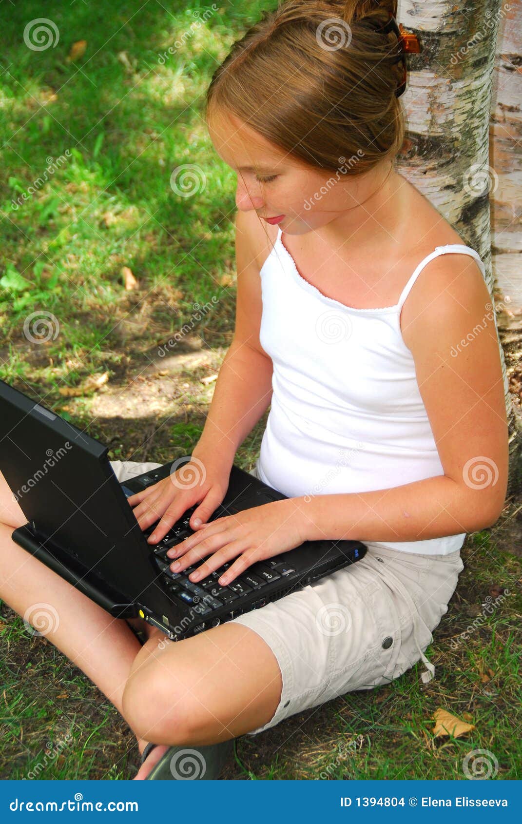 Girl computer stock photo. Image of outdoor, childhood - 1394804
