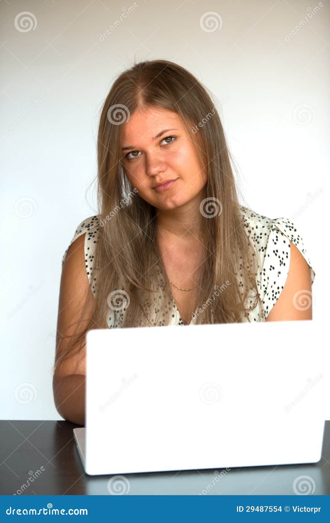 Girl with computer stock photo. Image of woman, work - 29487554