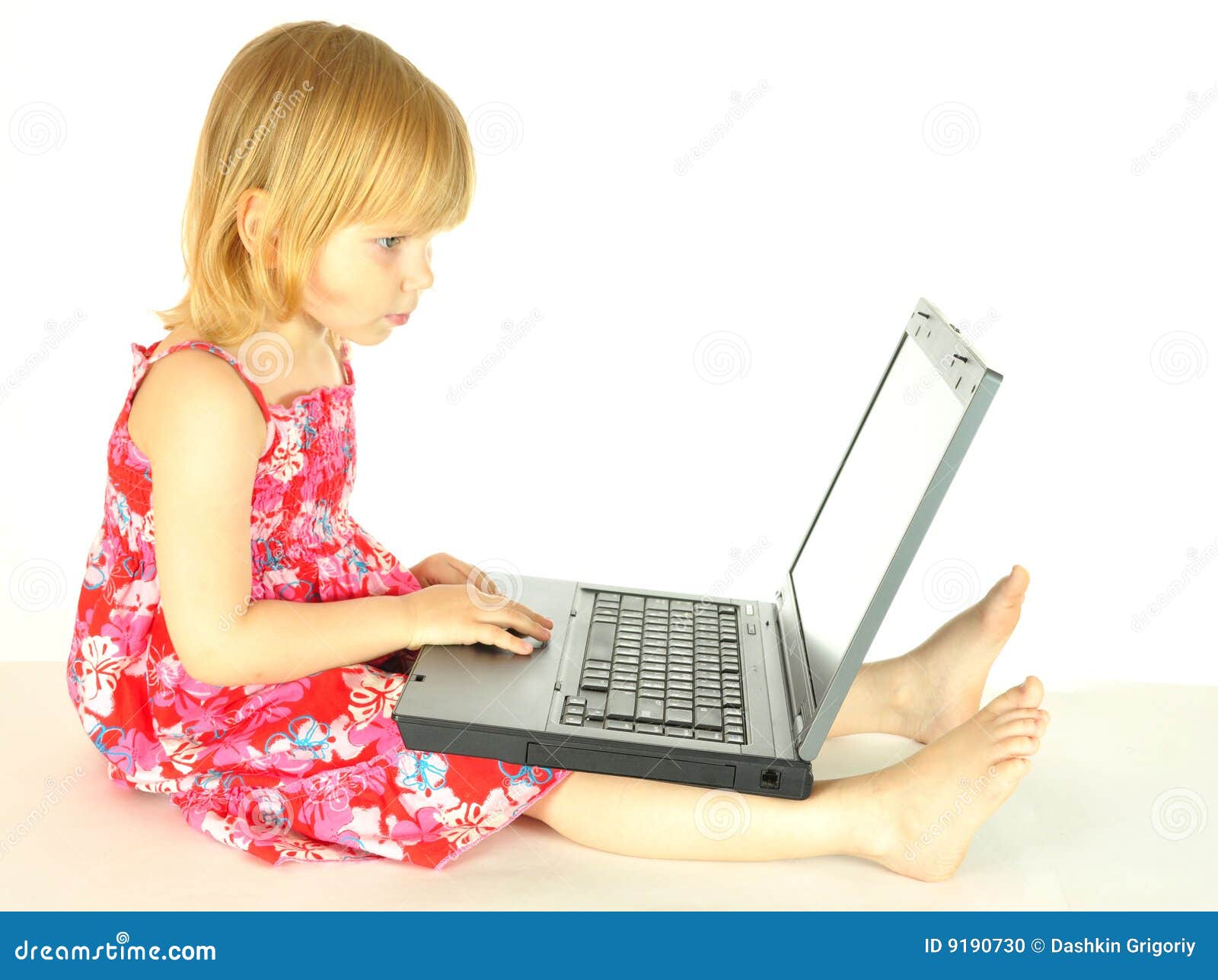 The girl with a computer stock photo. Image of keen, nose - 9190730