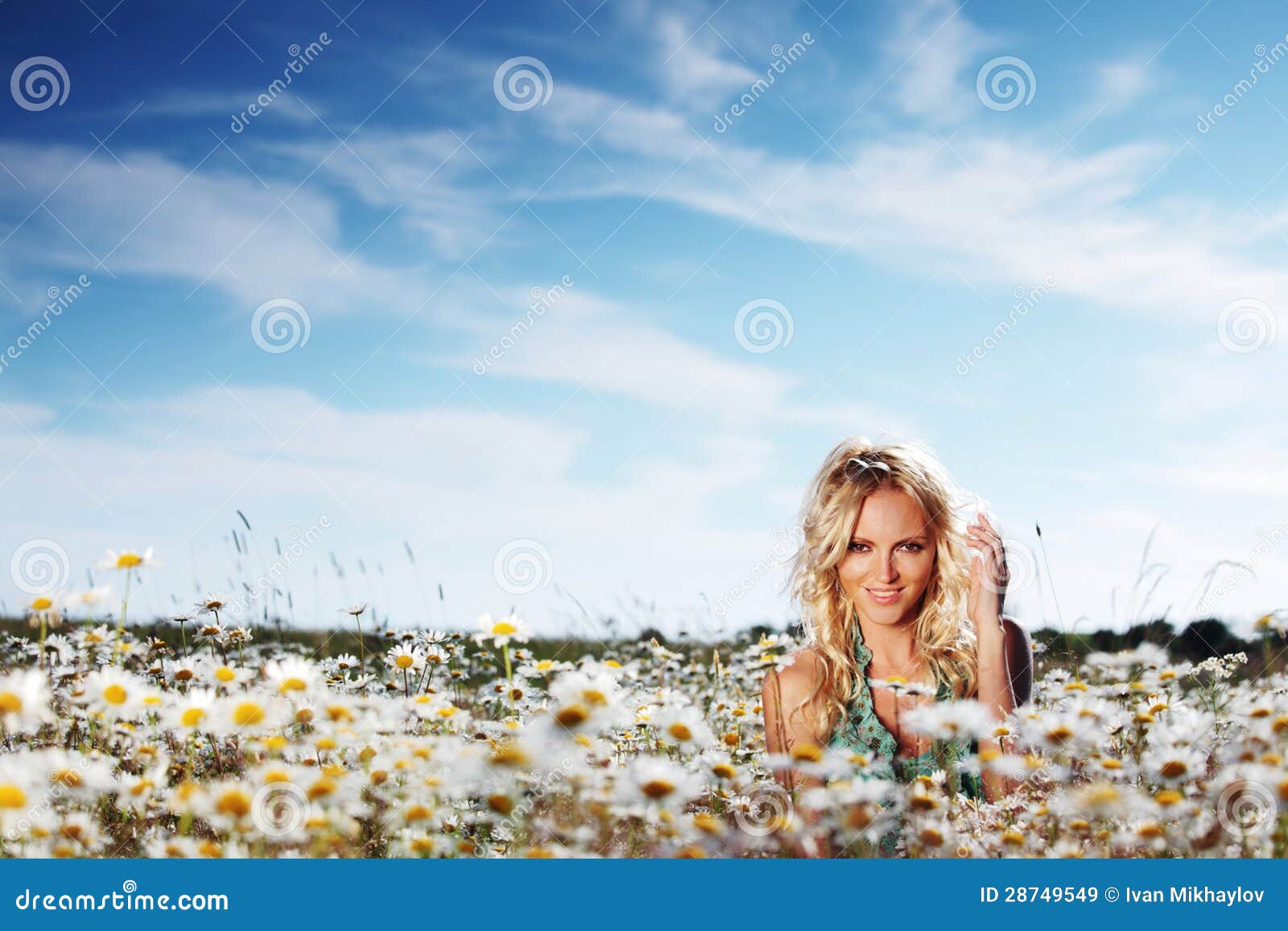 Girl on the Daisy Flowers Field Stock Image - Image of human, cute ...