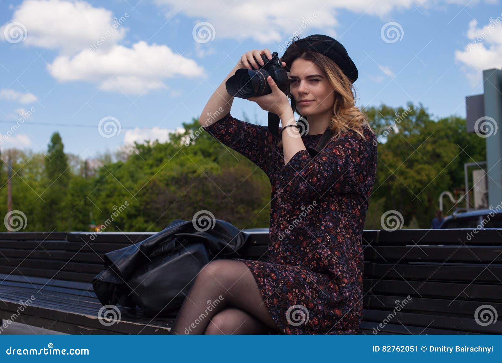 Girl with the Digital Camera Stock Image - Image of summer, photograph ...
