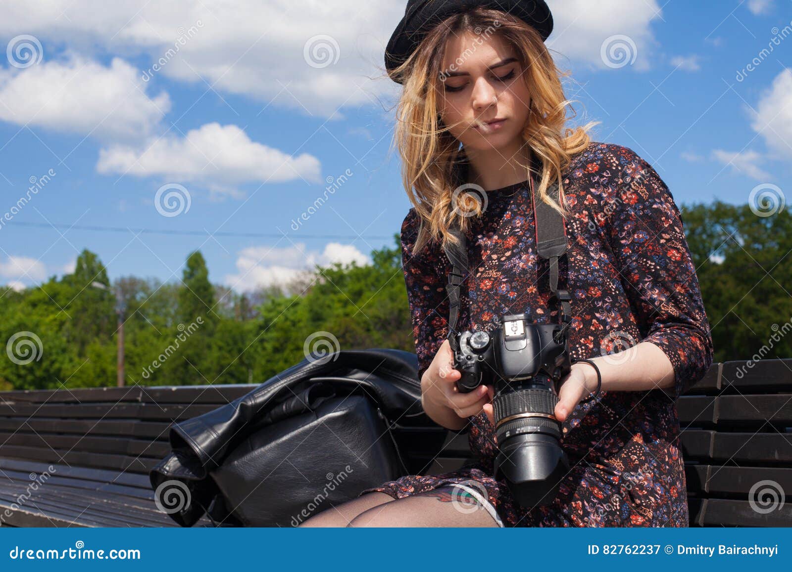 Girl with the Digital Camera Stock Image - Image of female, lens: 82762237