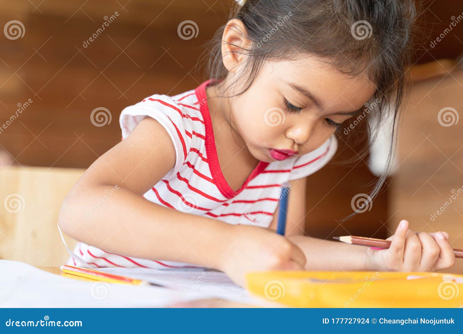 The Girl is Drawing and Color . Stock Photo - Image of brush, emotional ...