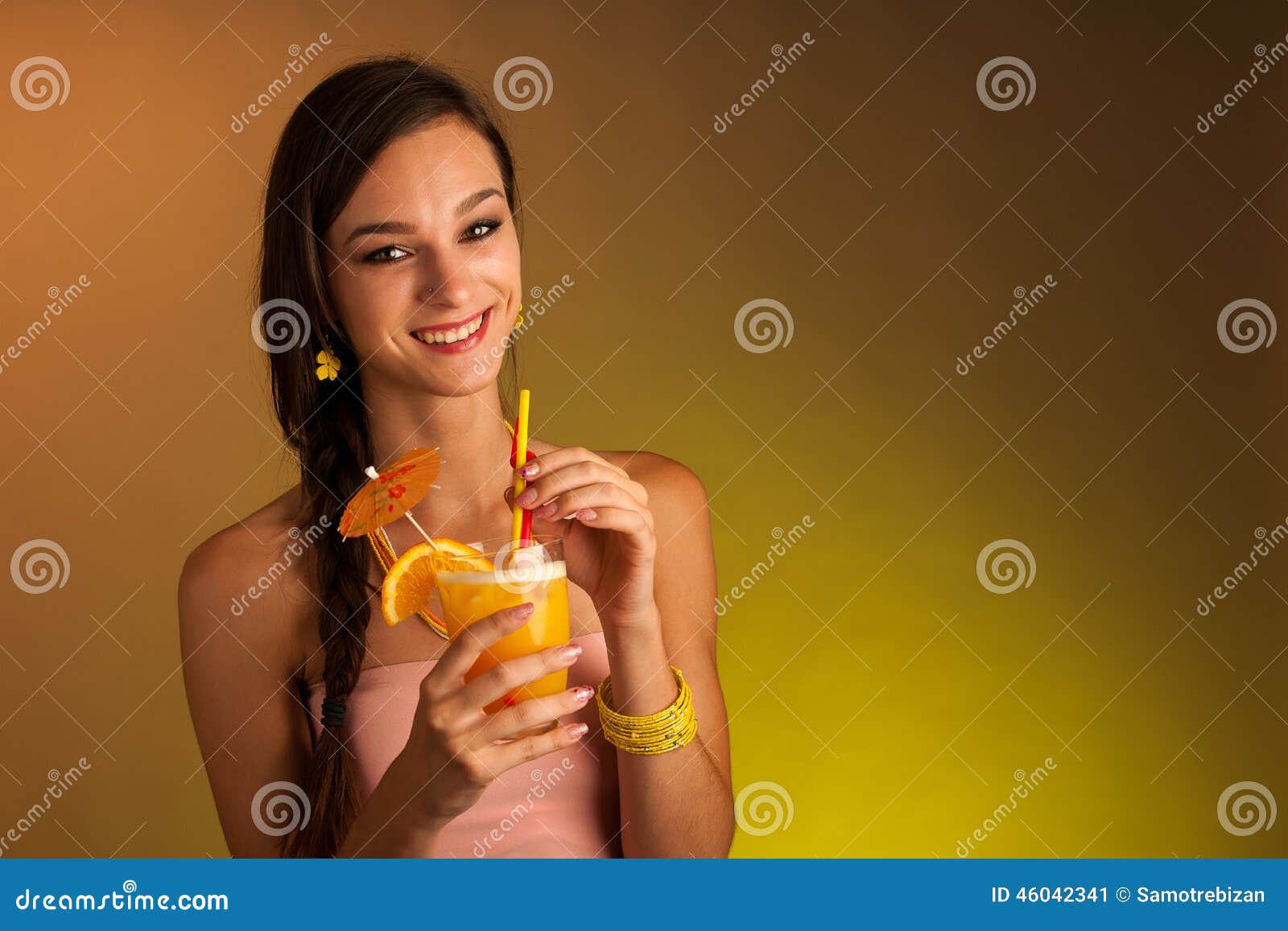 Girl Drinks A Cocktail In Night Club Stock Image Image Of Beauty