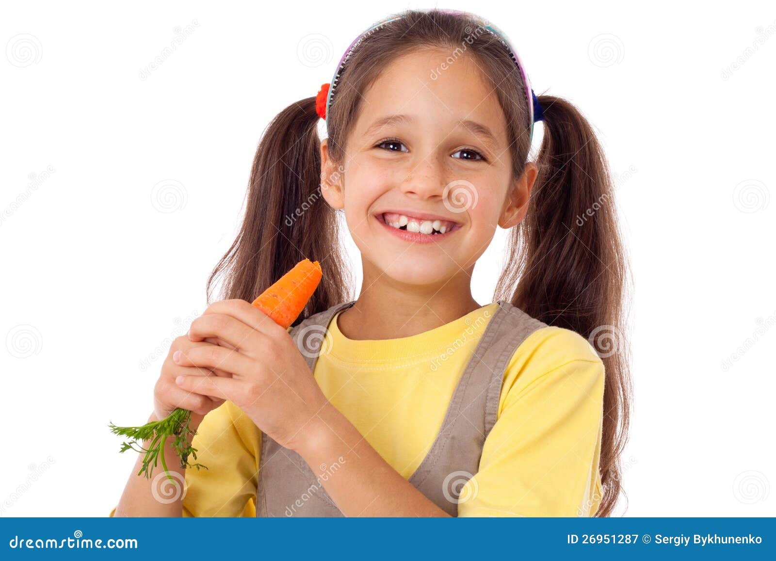 Girl eating the carrot stock image. Image of hungry, childhood - 26951287