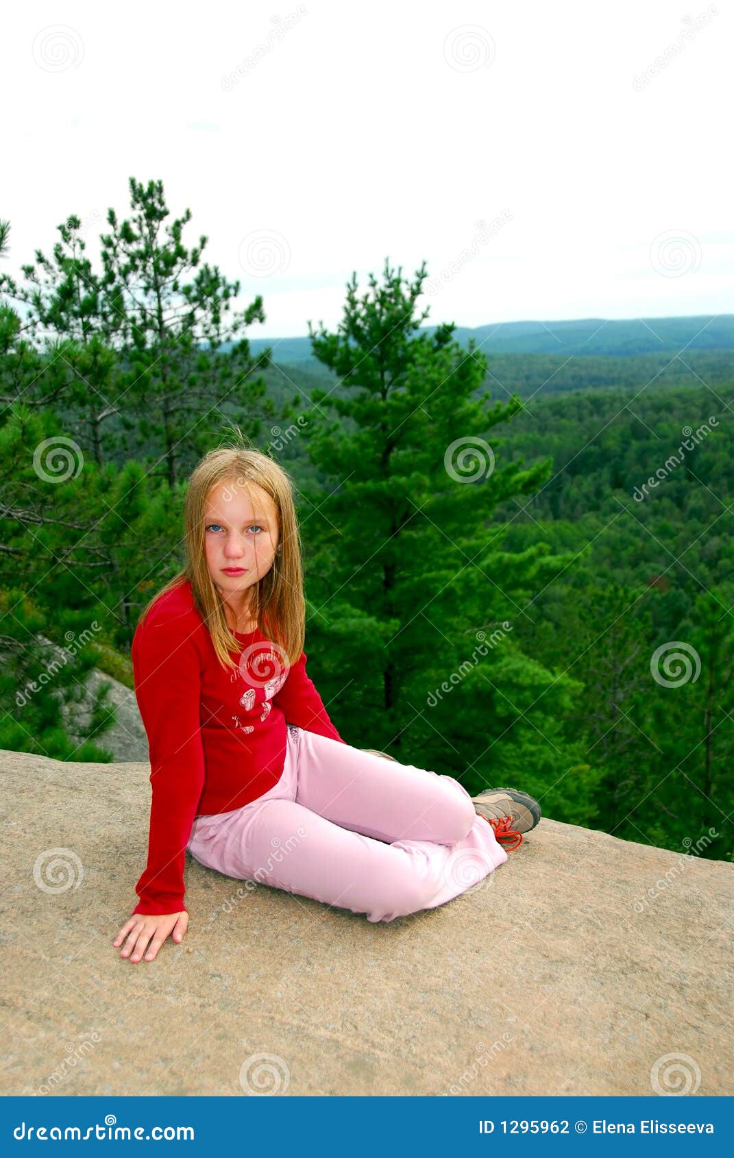 Girl edge cliff stock photo. Image of natural, beautiful - 1295962