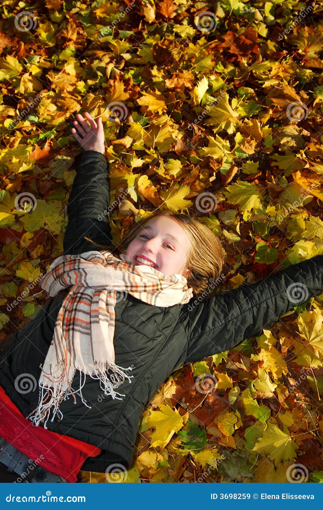 Girl in a fall park stock image. Image of child, beauty - 3698259