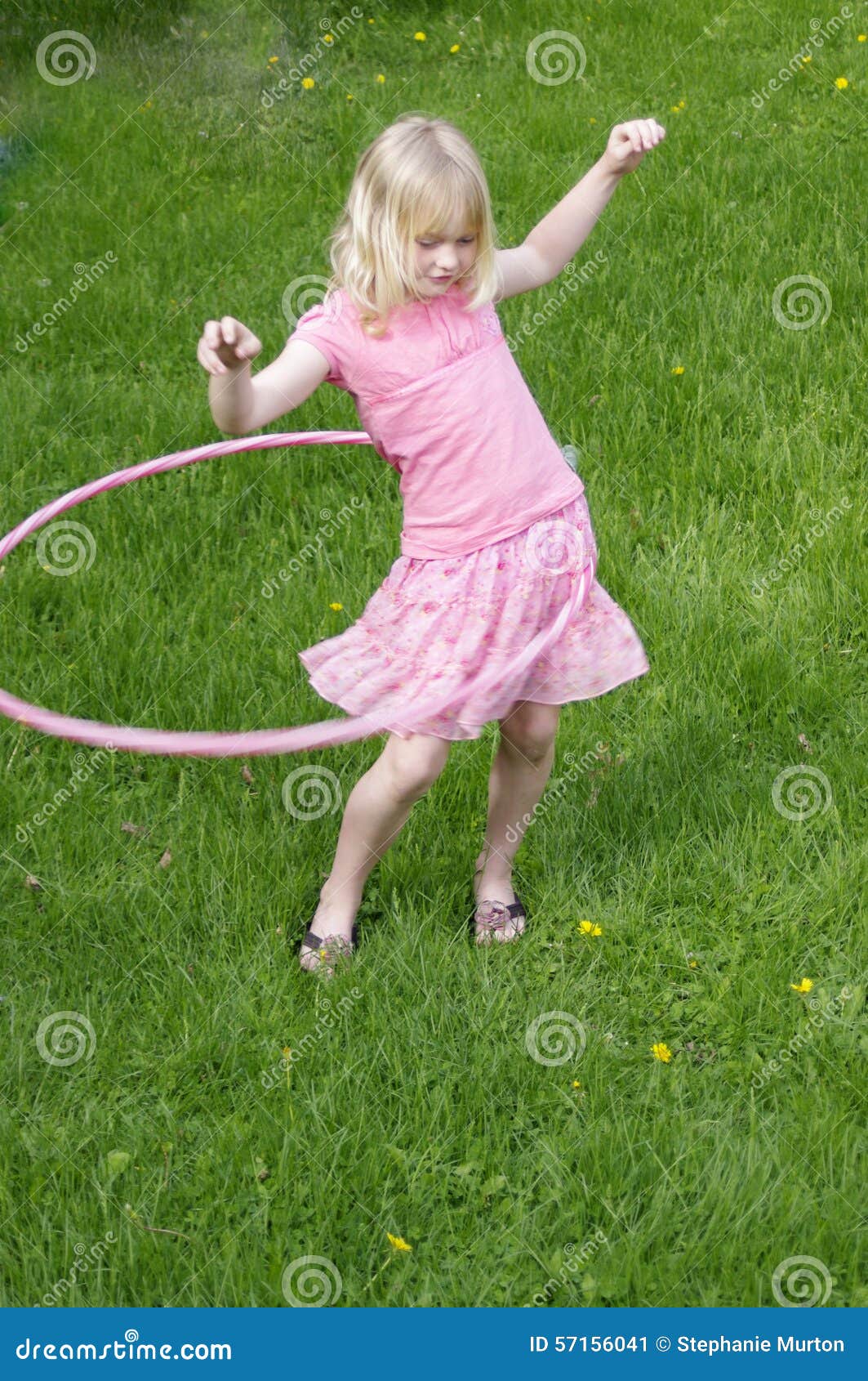 Girl hula hooping stock image. Image of hulahooping, pink - 57156041