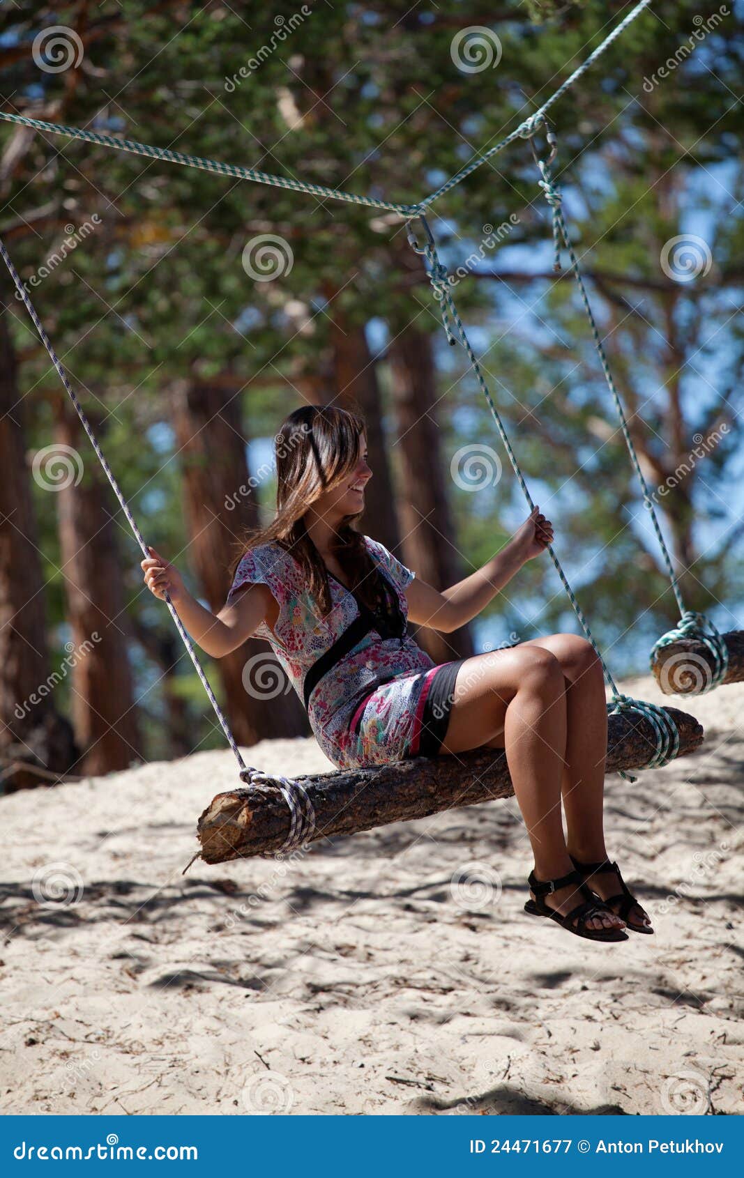Girl on a Log Rope Swing stock image. Image of swing - 24471677