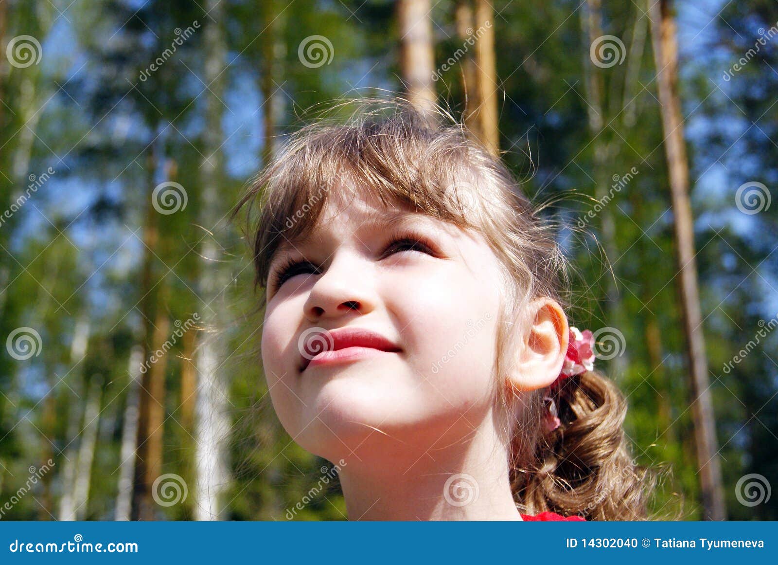 The girl looking upwards stock photo. Image of eyes, cute - 14302040