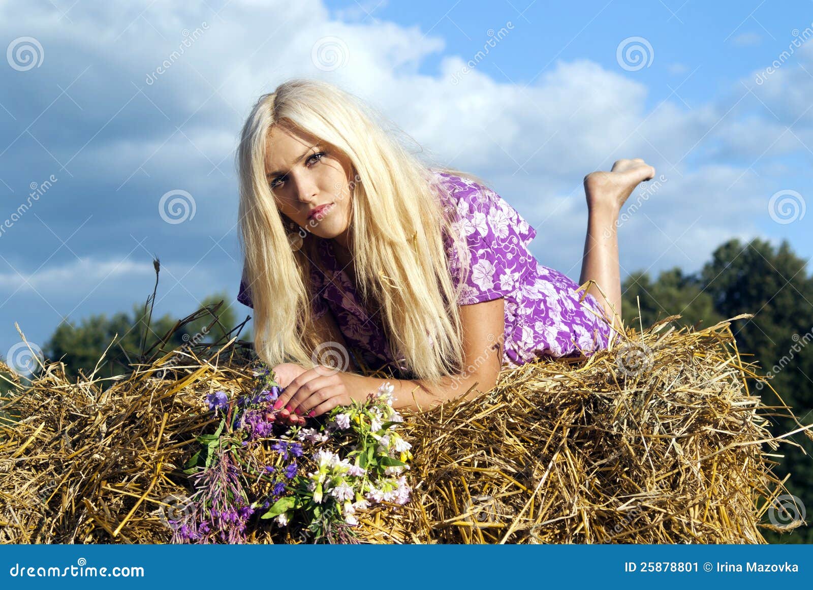 Girl lying on a haystack stock image. Image of farm, girl - 25878801
