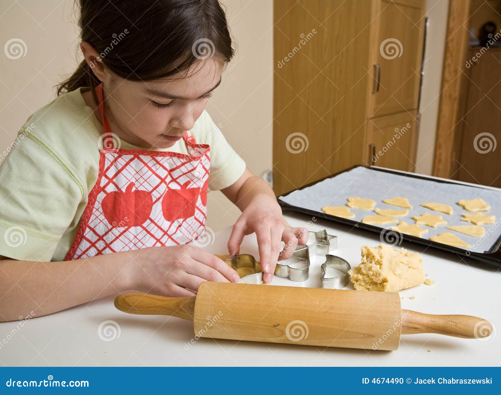 Girl making cakes stock photo. Image of learning, bakery - 4674490