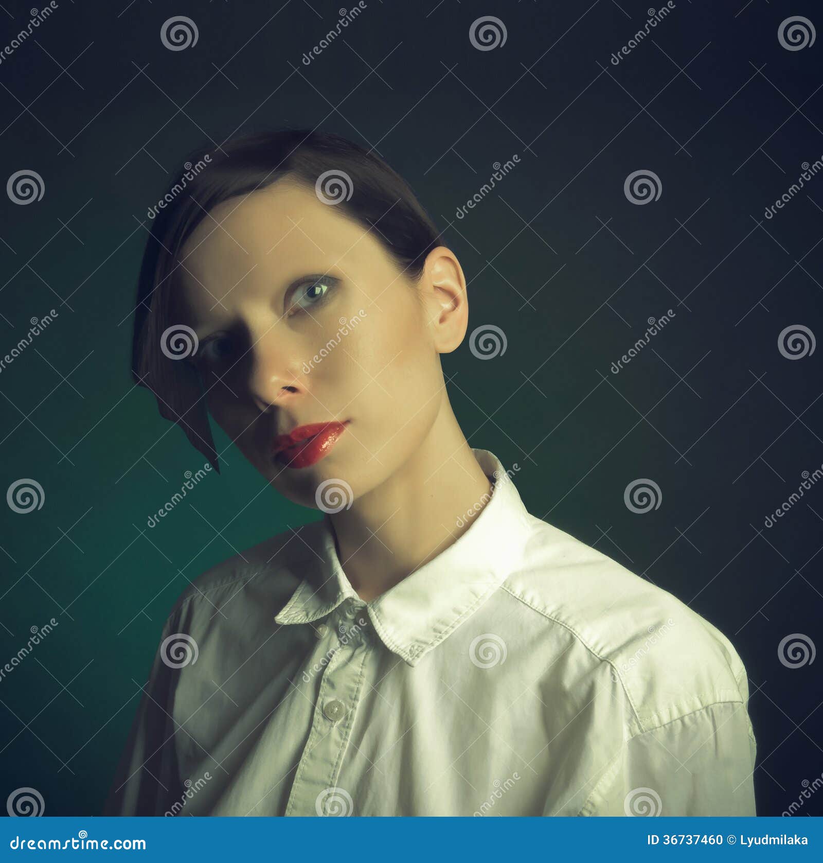 Girl with no eyebrows stock photo. Image of glamor, fiction - 36737460
