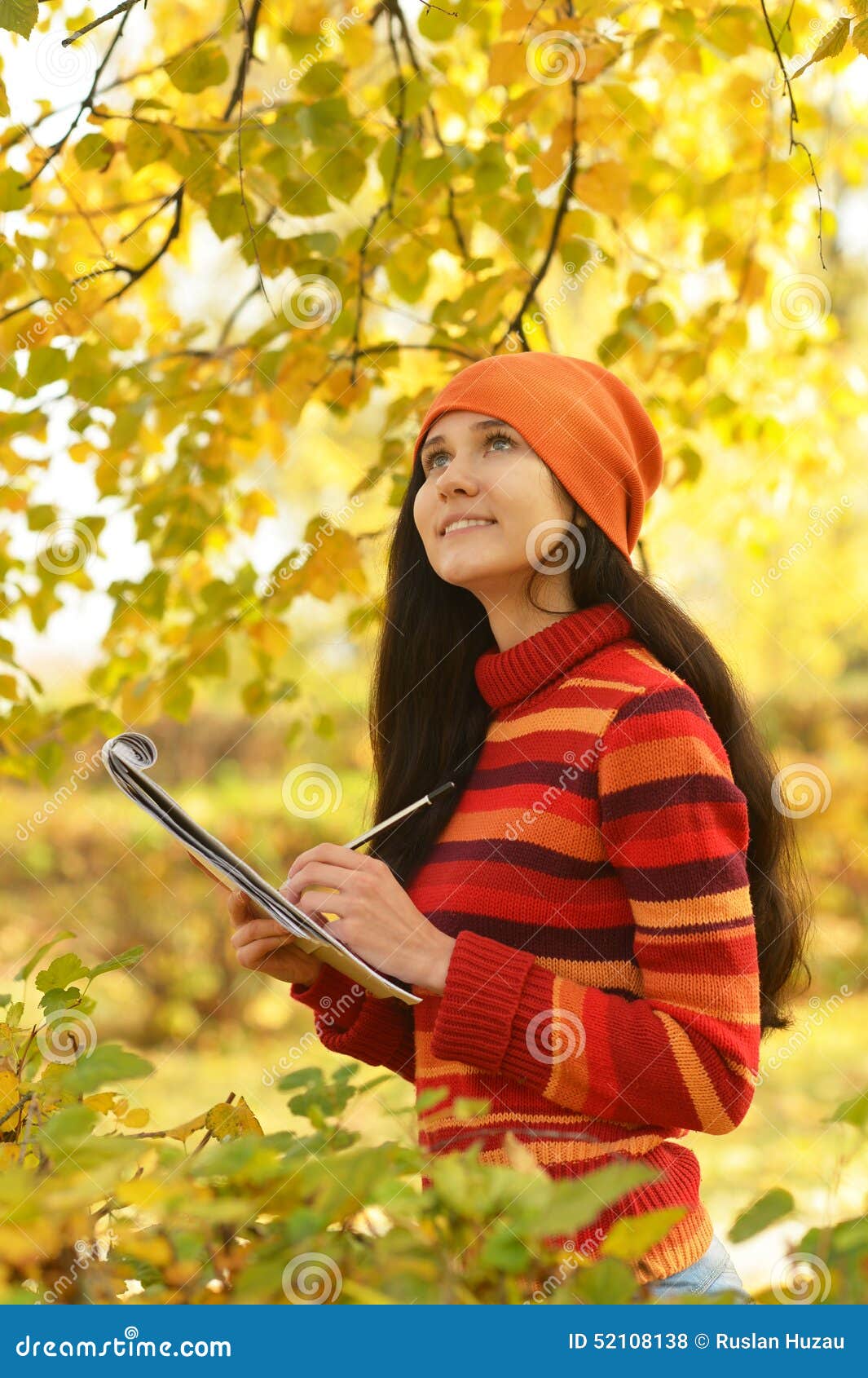Girl with note stock photo. Image of pretty, people, leaves - 52108138