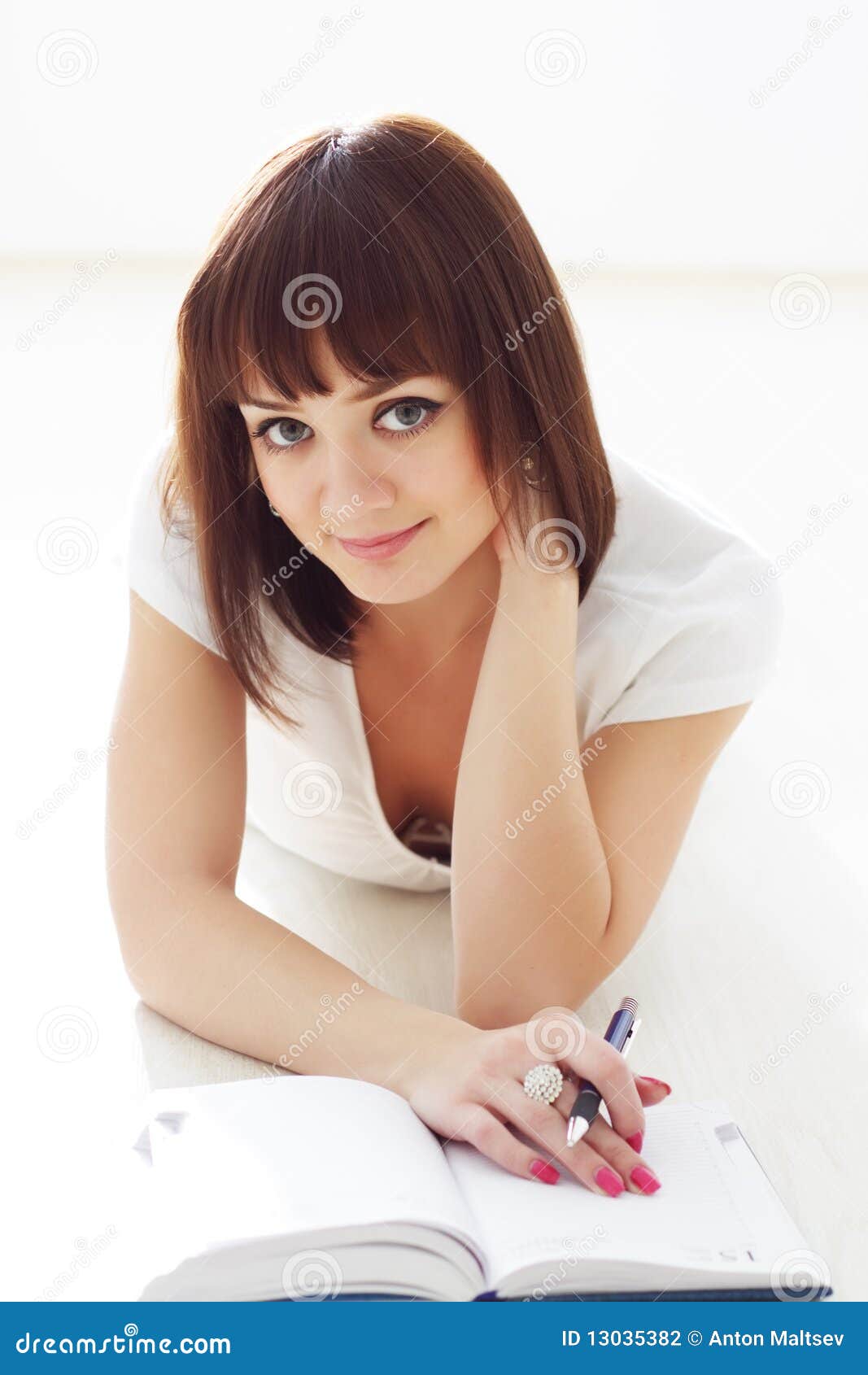 Girl and a notebook stock photo. Image of alone, decor - 13035382