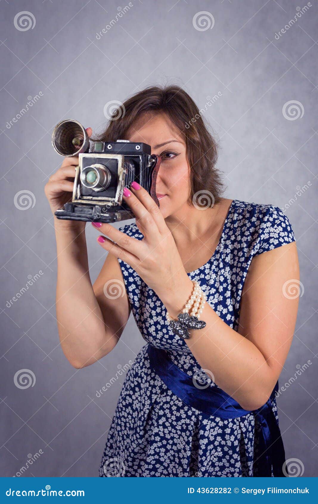 The Girl with the Old Camera Stock Photo - Image of girl, retro: 43628282