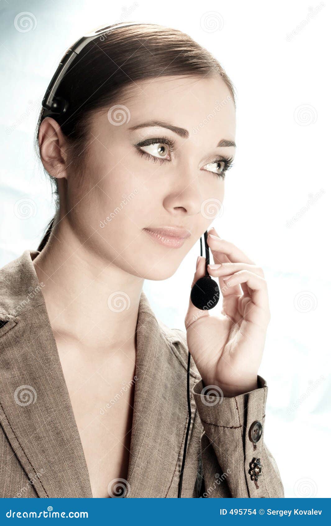 Girl operator stock photo. Image of agent, hotline, helpline - 495754