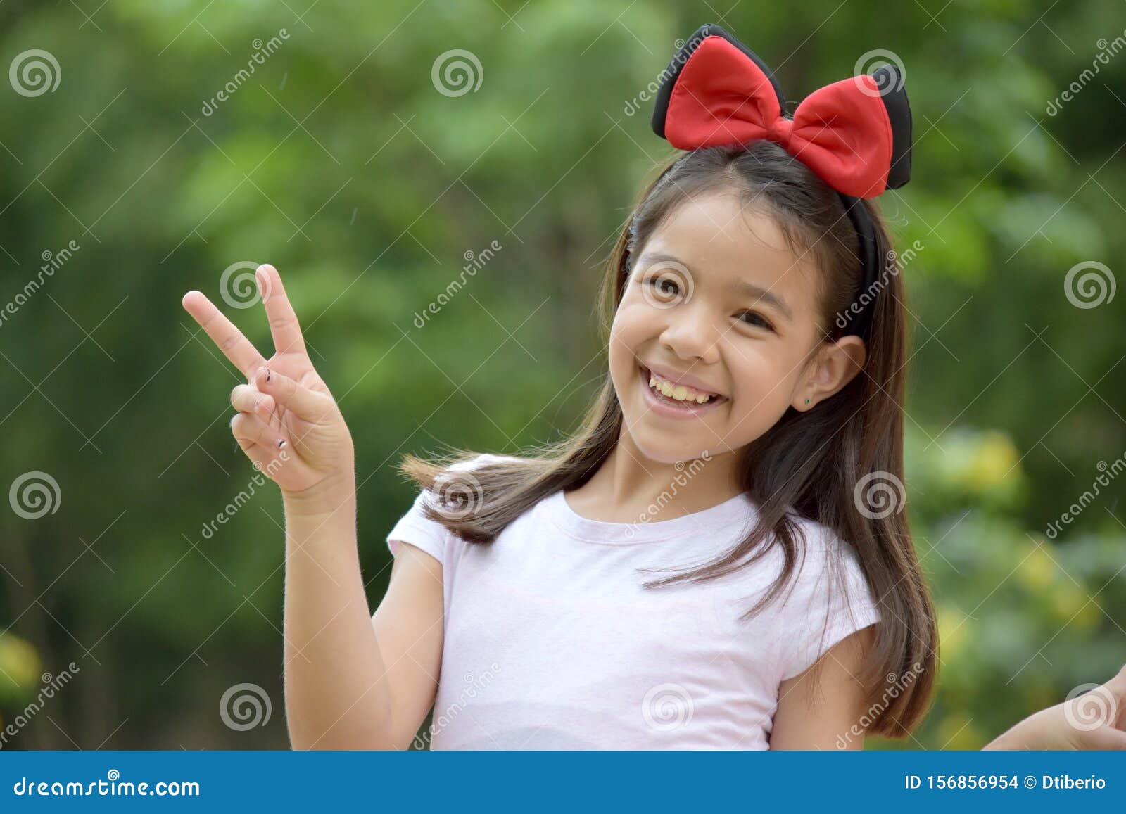 Girl and Peace Sign stock photo. Image of juvenile, pacifism - 156856954