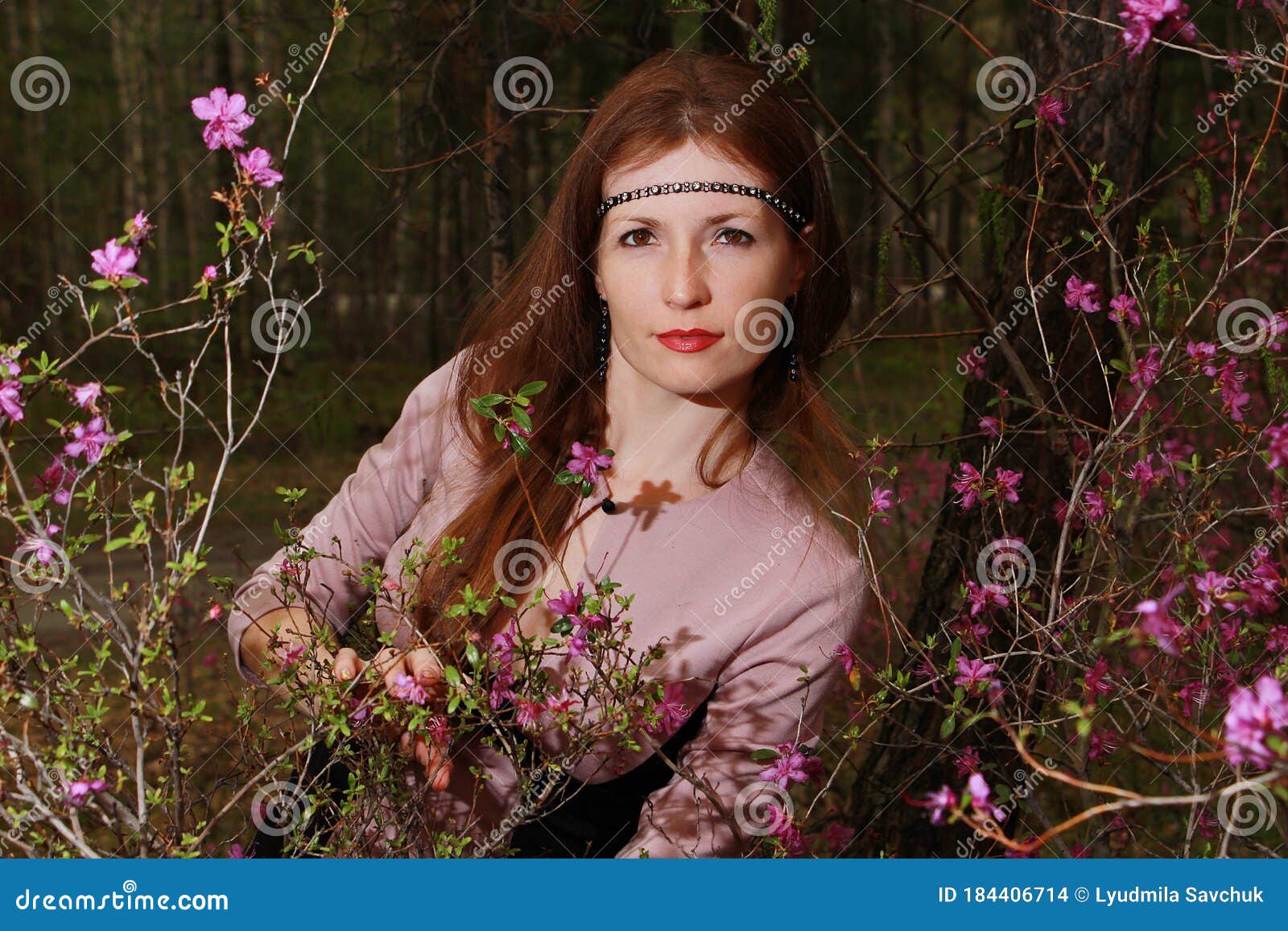 The Girl is Photographed in the Spring in Bagulnik Stock Photo - Image ...