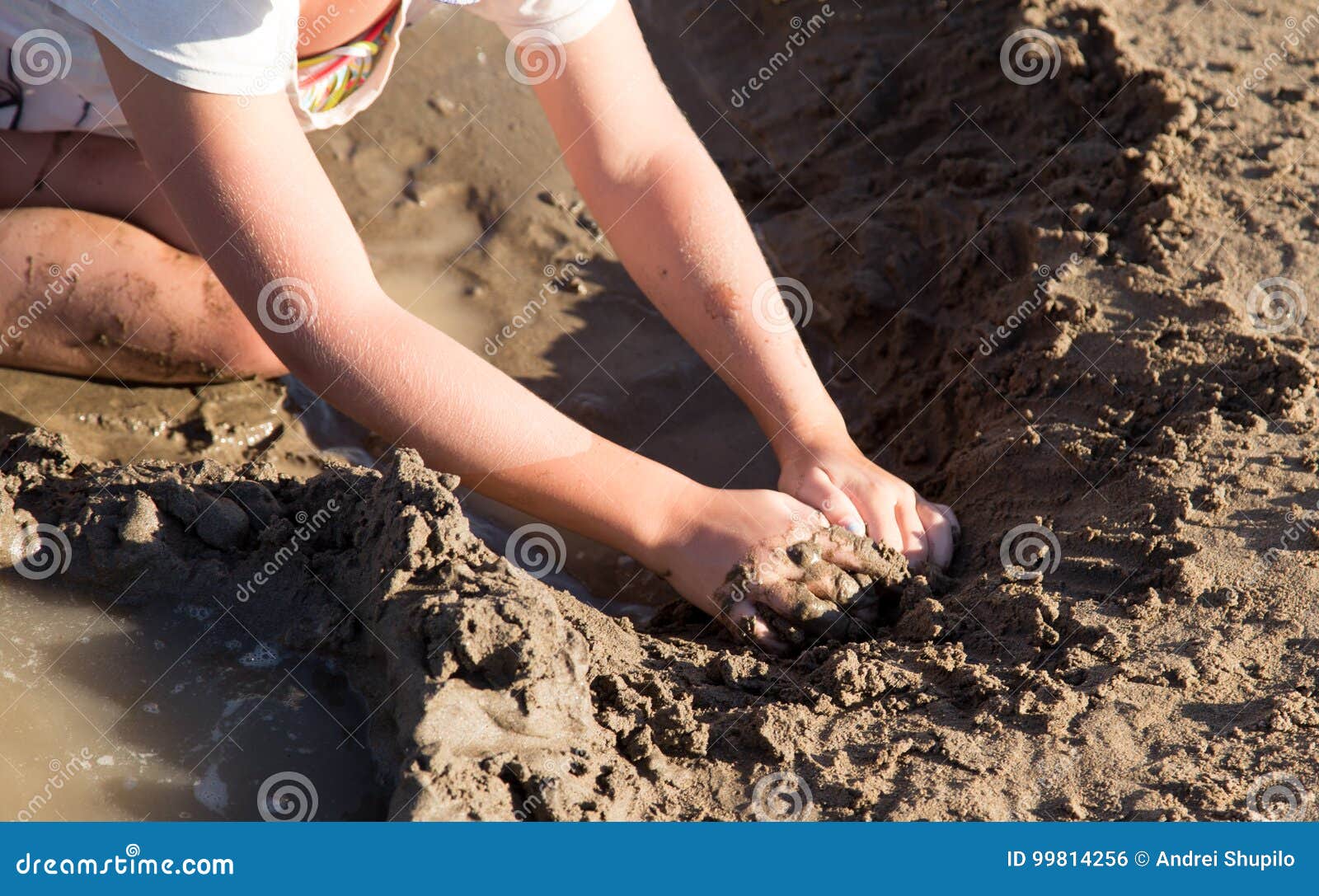 Girl Playing in the Sand on the Lake Stock Photo - Image of happiness ...