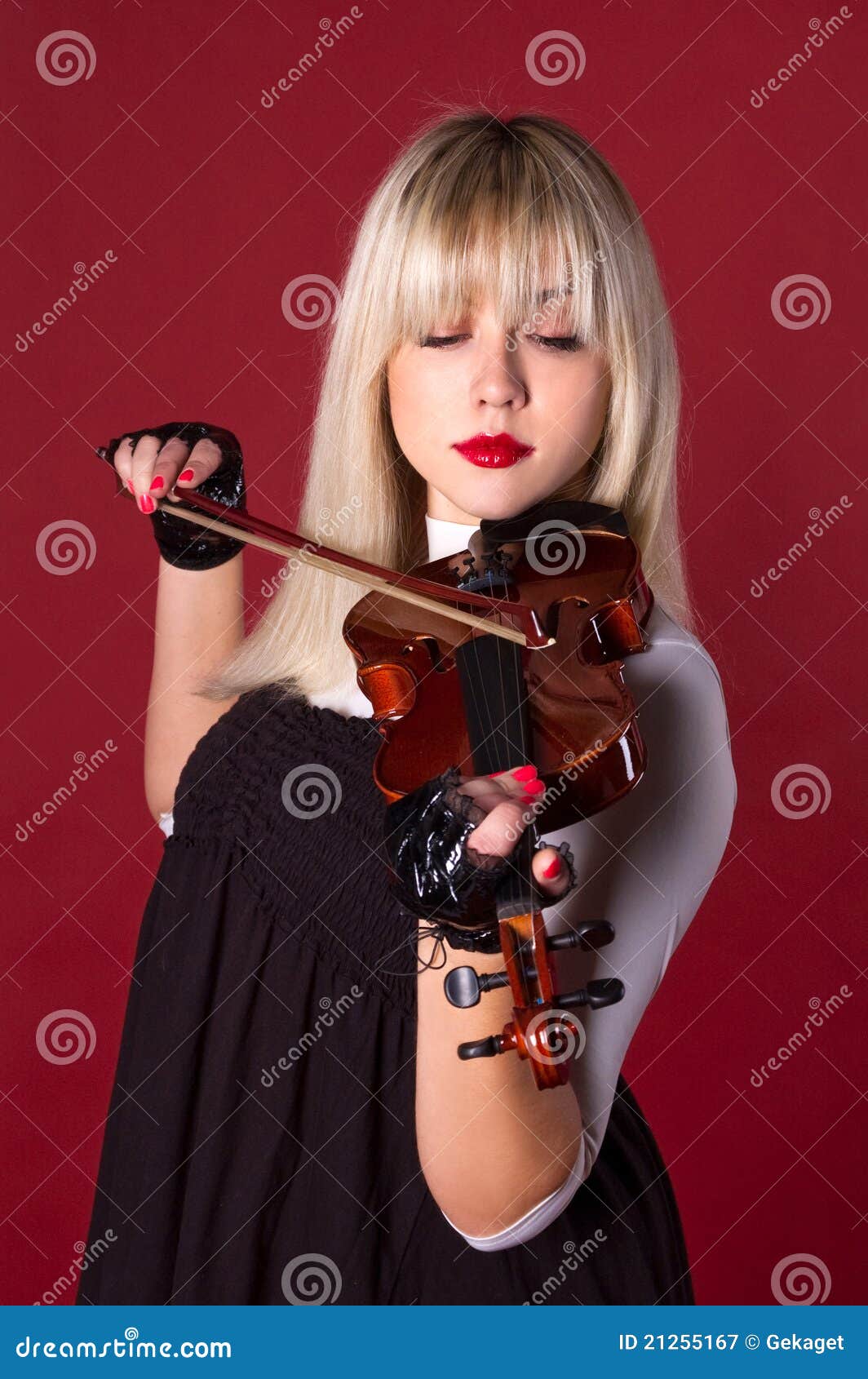 Girl Playing the Violin Portrait Stock Image - Image of musical ...