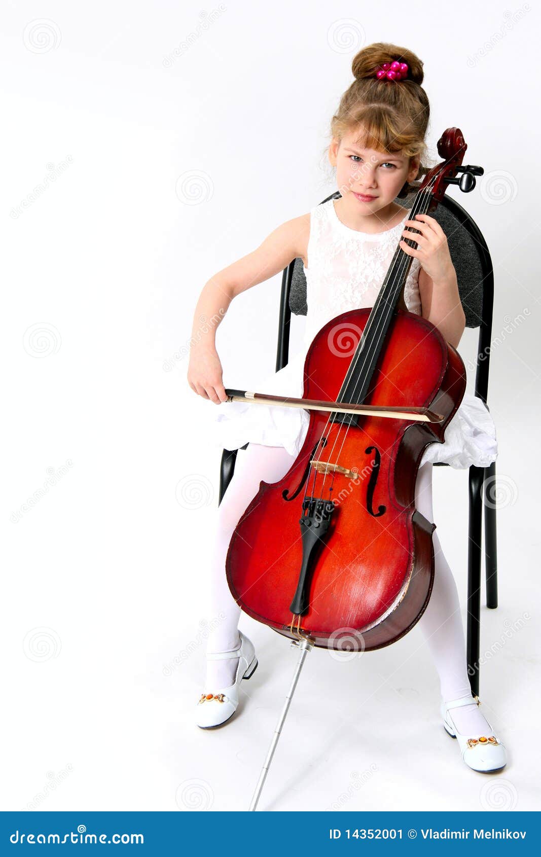 Girl Playing on Violoncello Stock Image - Image of harmony, cello: 14352001