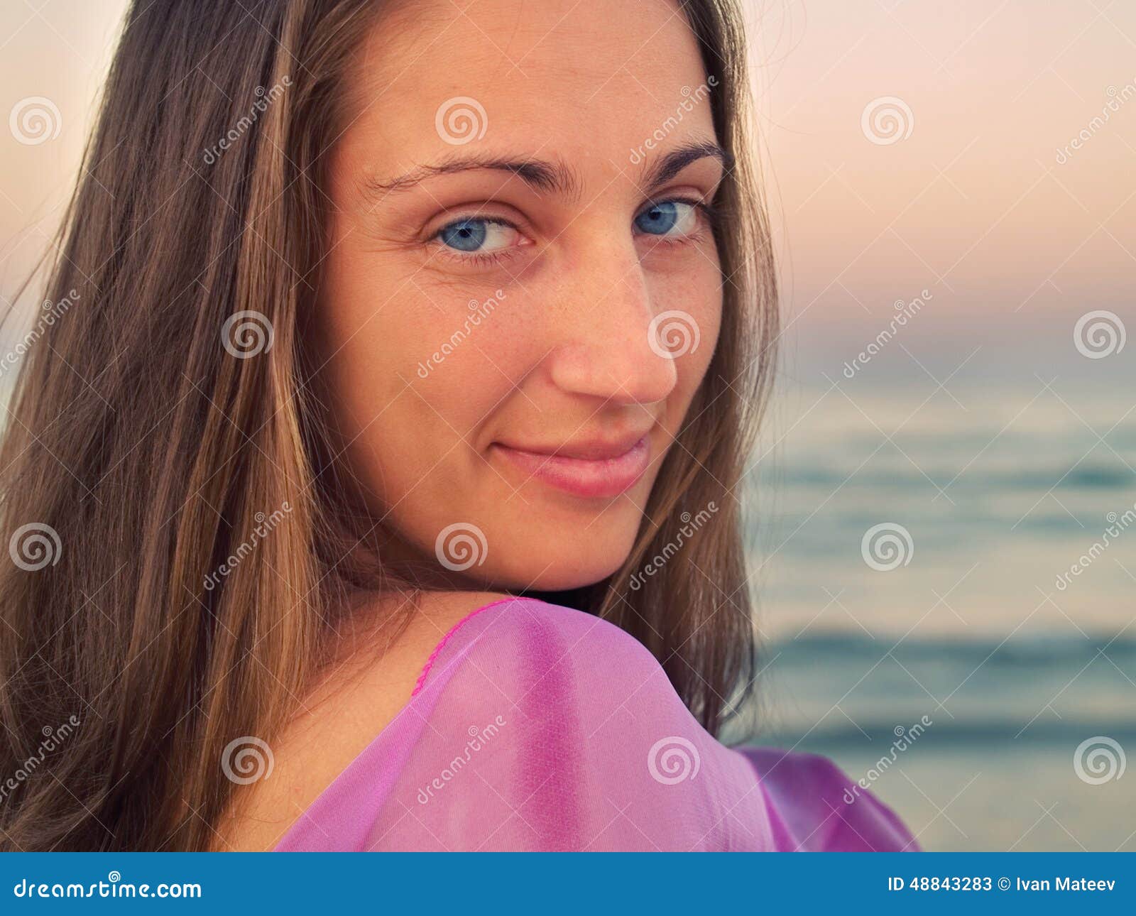 Girl portrait stock image. Image of wave, face, reflection - 48843283