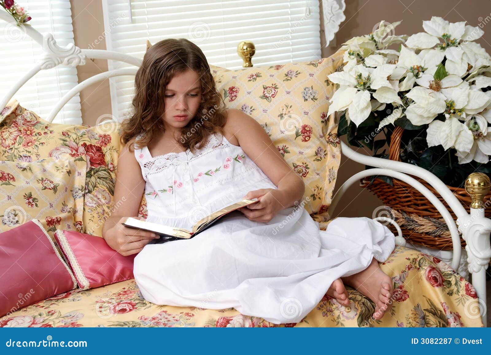 Girl Reading Bible stock image. Image of hope, spiritual - 3082287