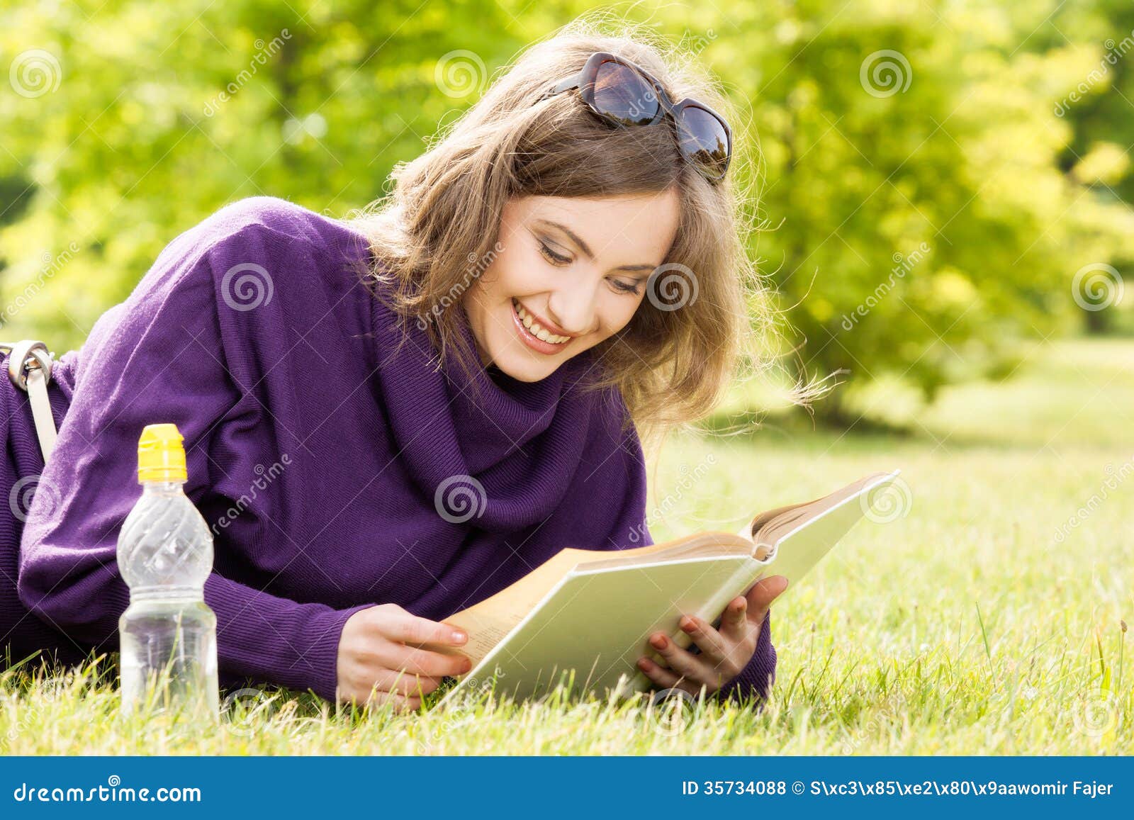 Girl Reading a Book and Relax in the Park Stock Photo - Image of ...