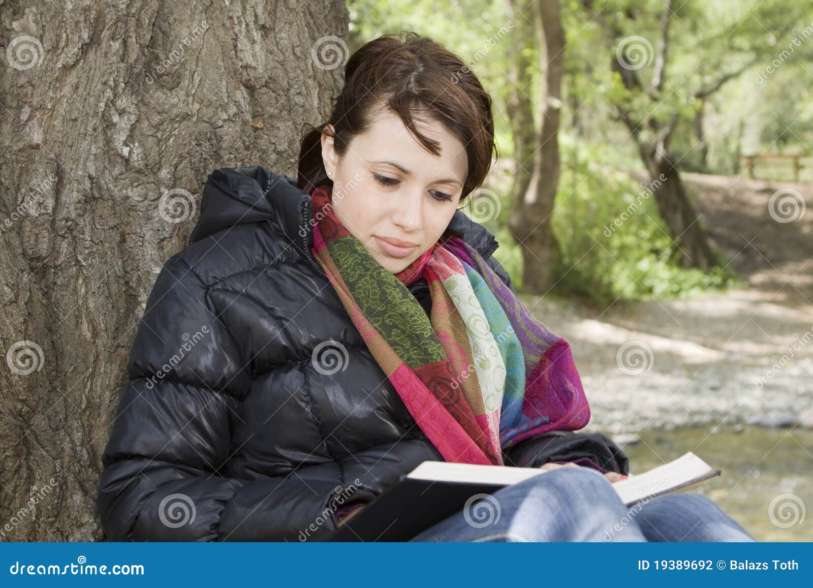 Girl Read On Tree