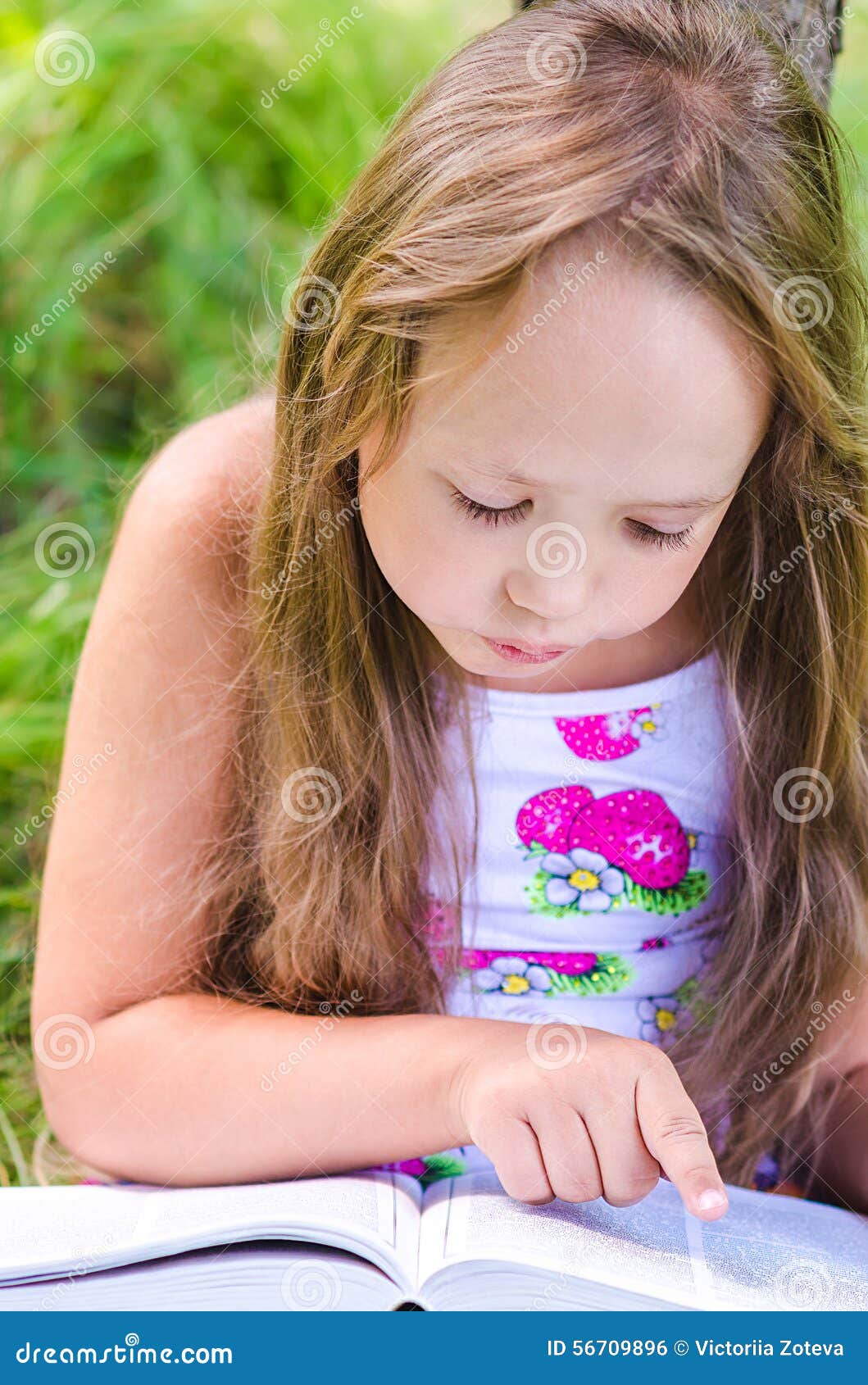 The girl reads the book stock photo. Image of read, trees - 56709896