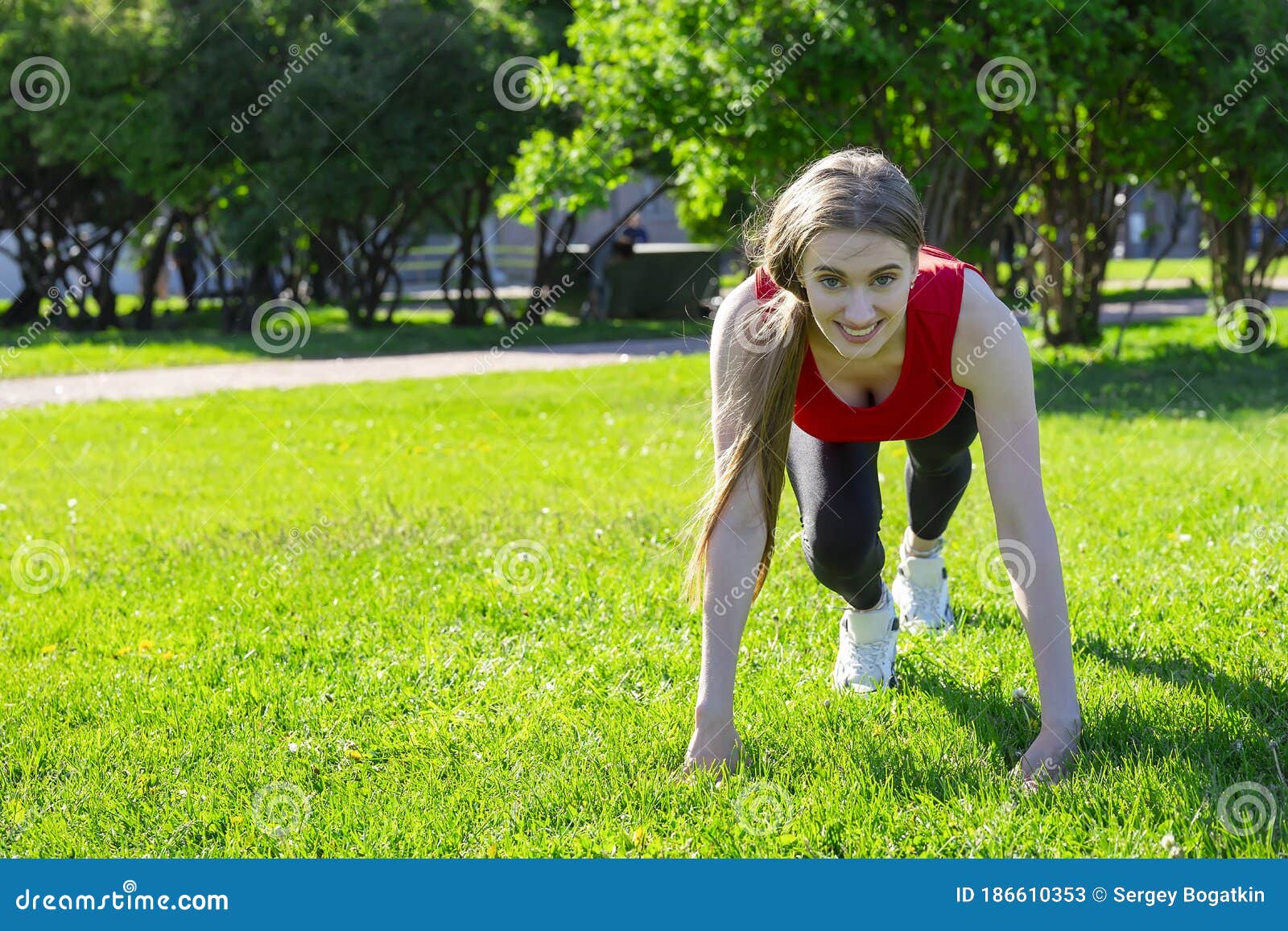 The Girl is Ready for the Race. Start Position Stock Image - Image of ...