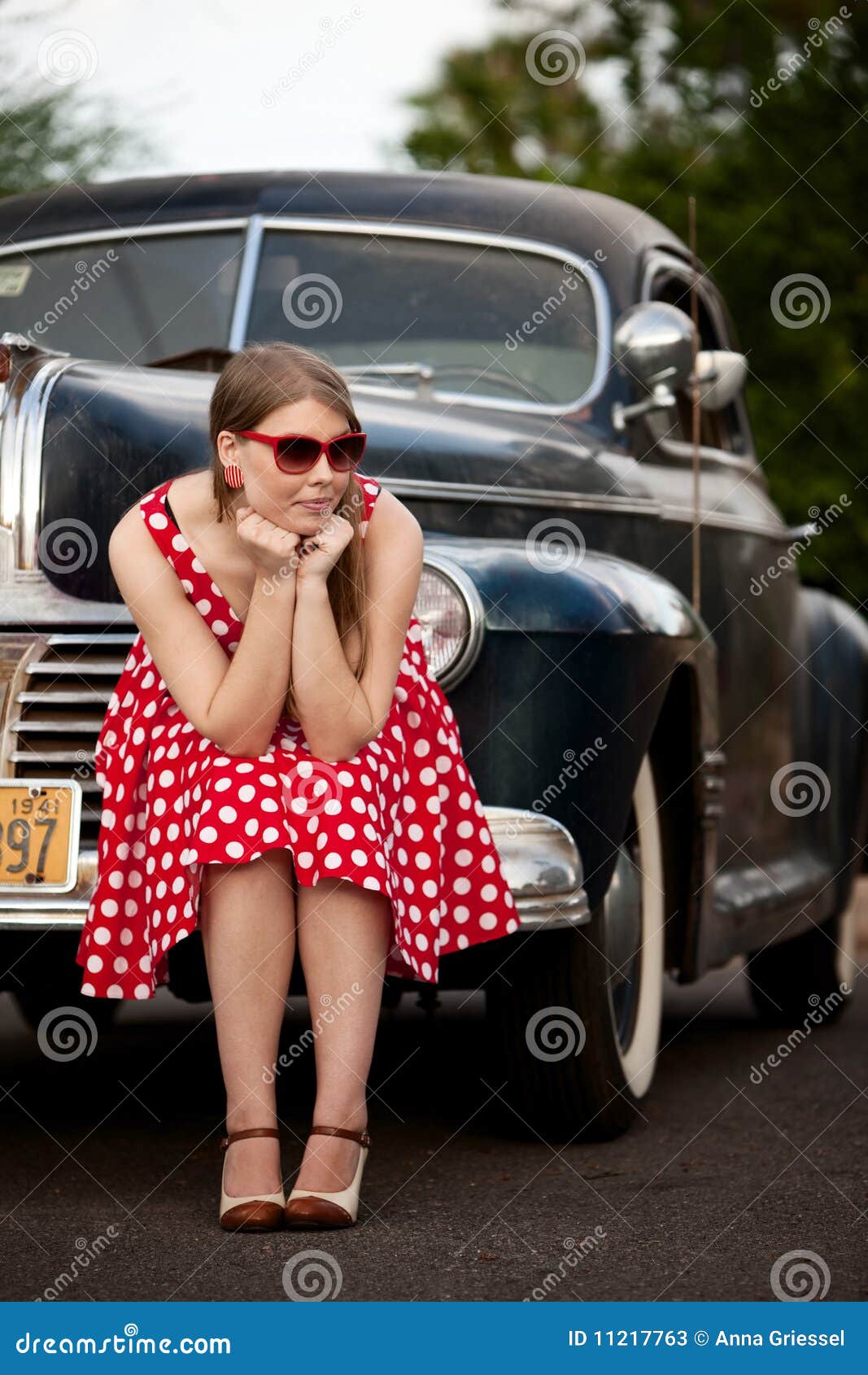 Girl in Red with Vintage Car Stock Image - Image of auto, cute: 11217763