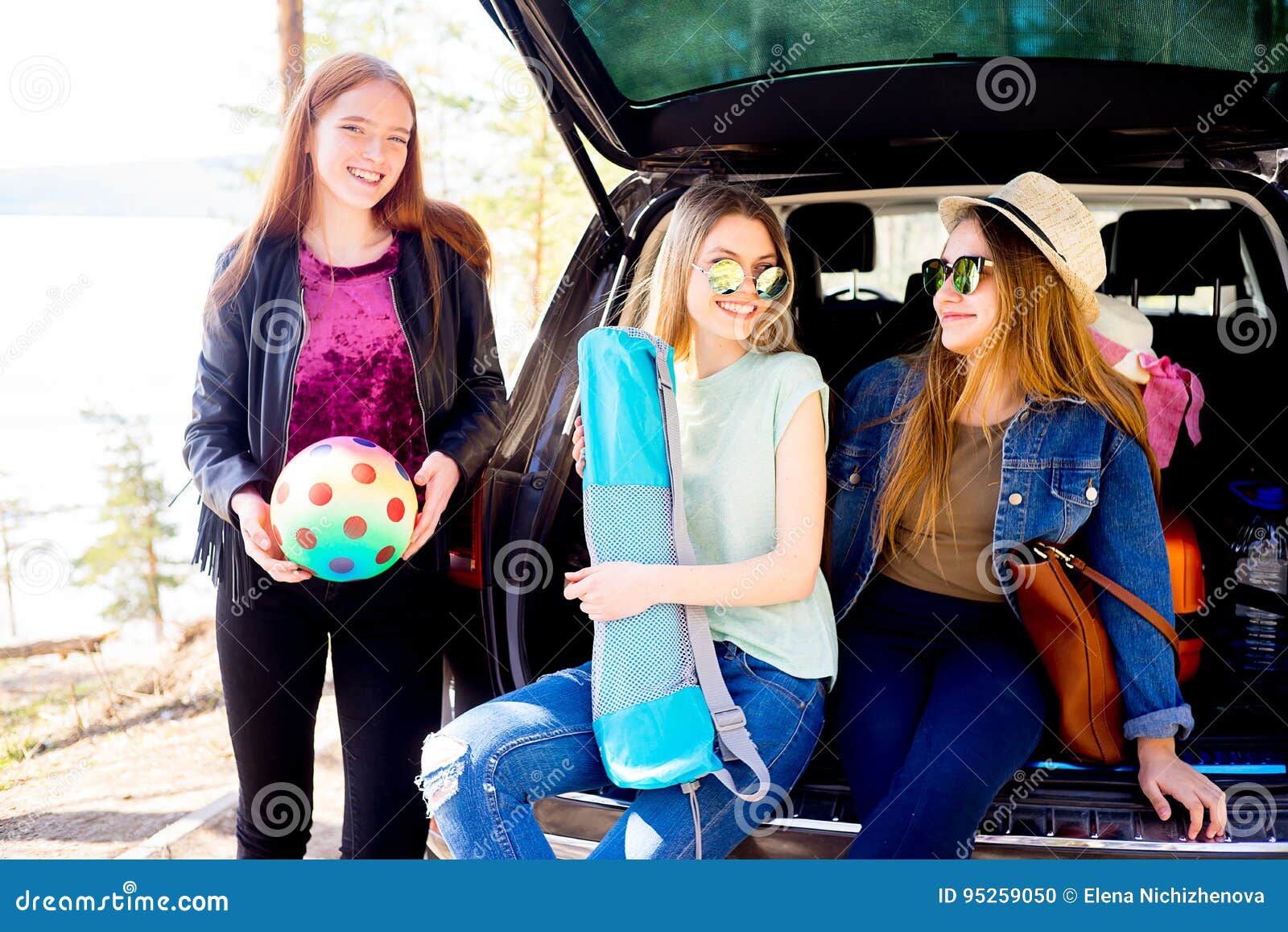 Girl road trip stock photo. Image of laughing, holidays - 95259050