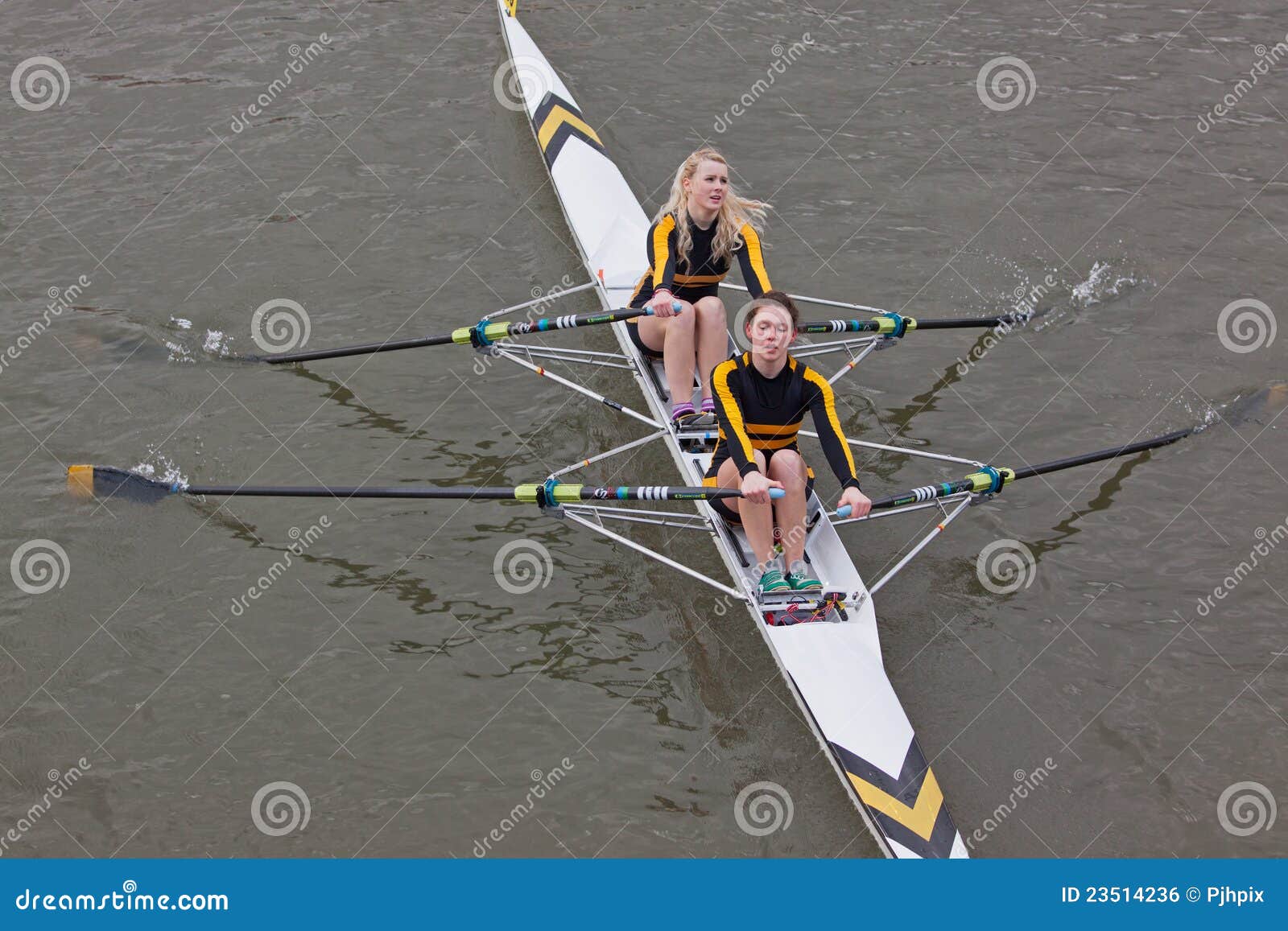 Girl Rowers Racing editorial photo. Image of blond, competition - 23514236