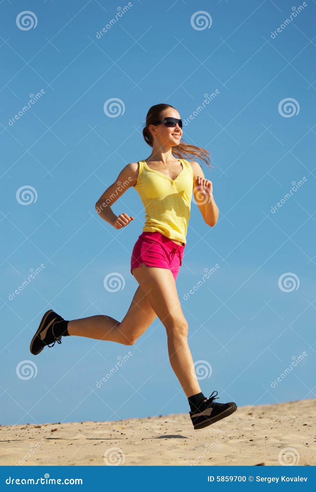 Girl running on sand stock photo. Image of activity, healthy - 5859700