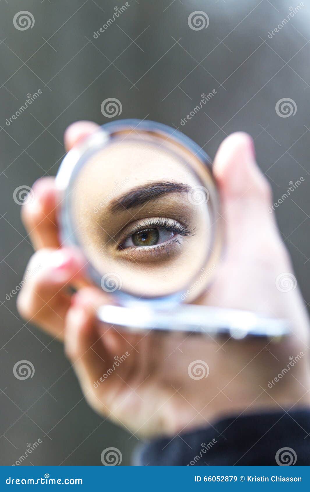 Girl S Eye in Compact Mirror Stock Image - Image of beautiful, hold ...