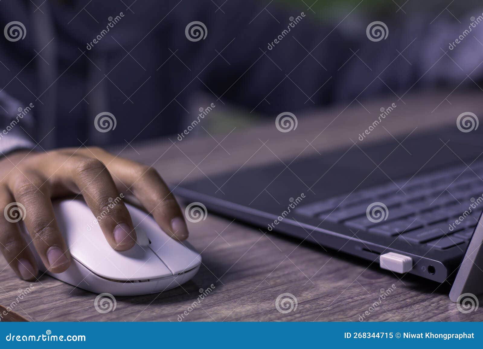 The Girl S Hand Sat on the Computer. Stock Image - Image of message ...