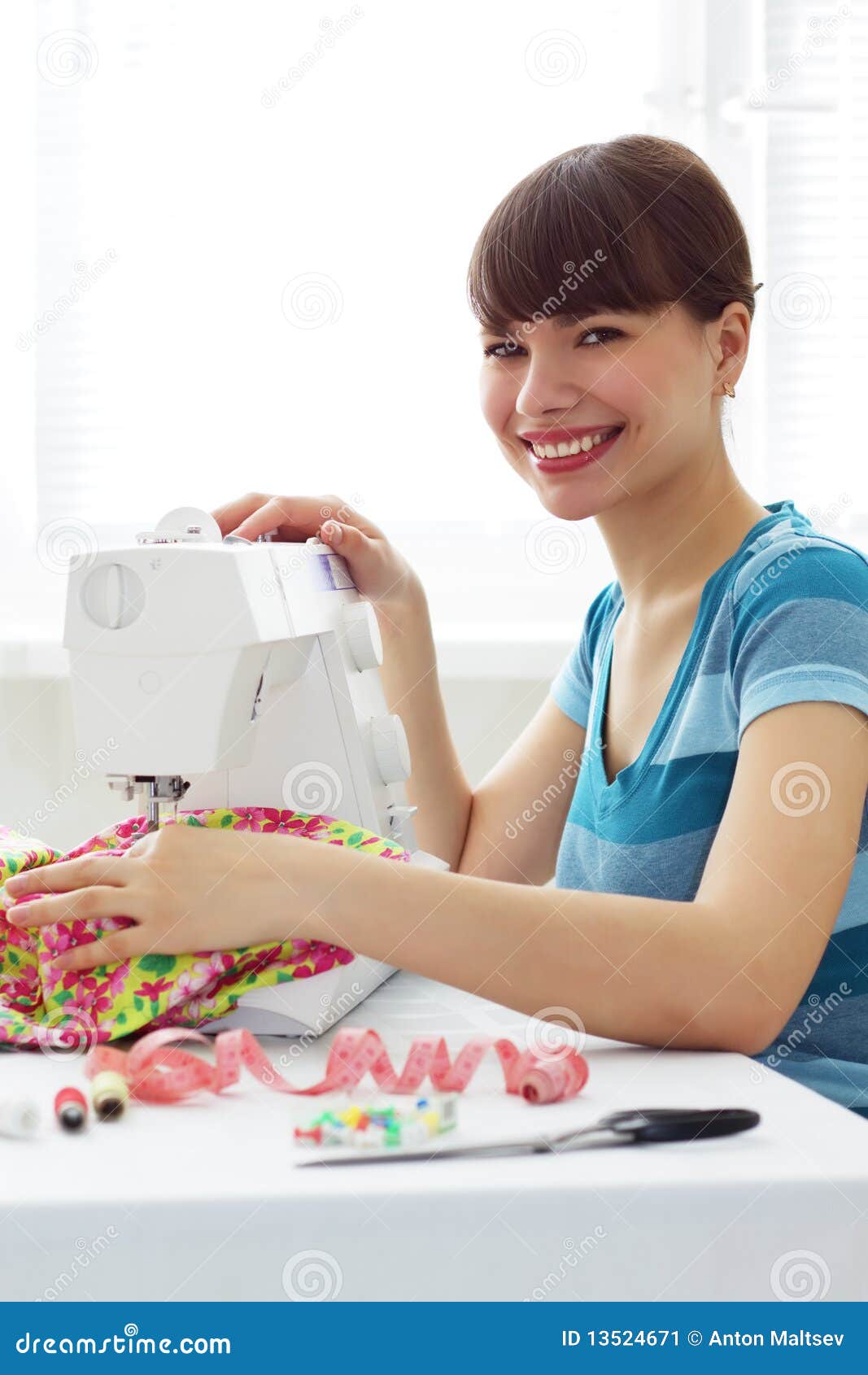 Girl Seamstress and Sewing Machine Stock Image - Image of device, light ...
