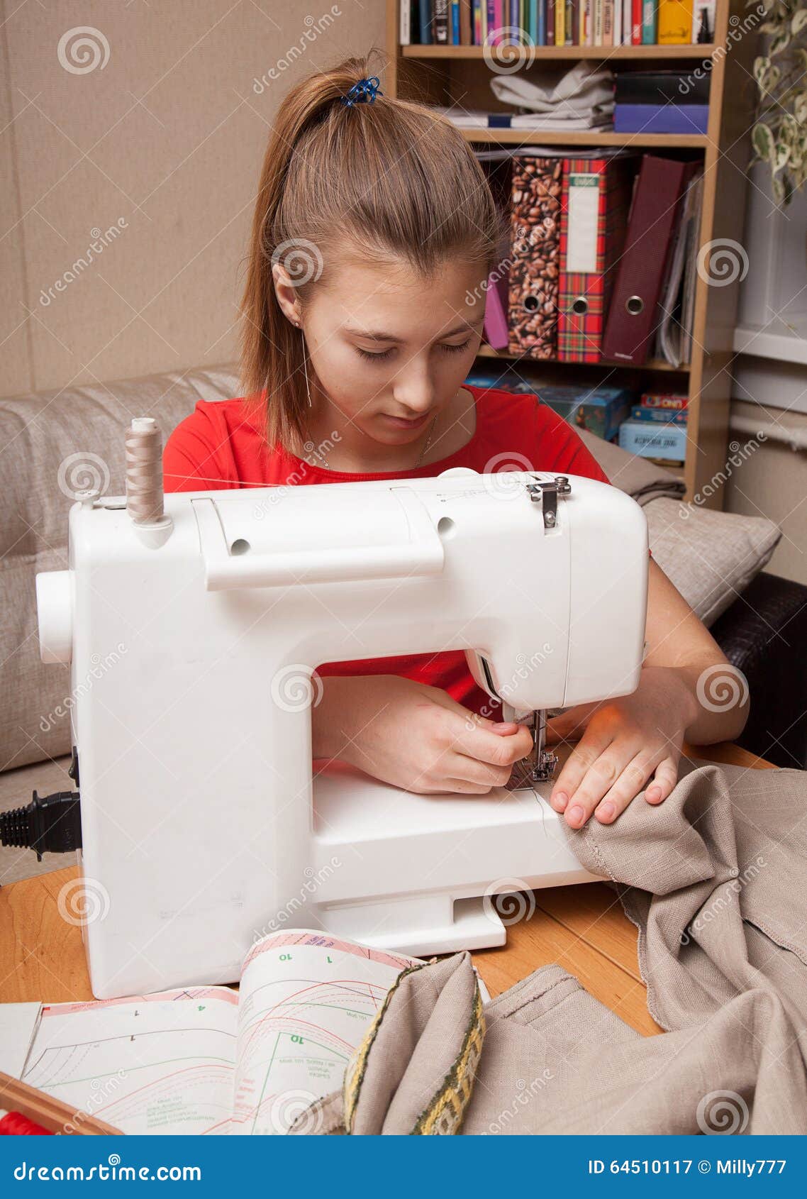 Girl Sews on the Sewing Machine Stock Image - Image of craft, teenage ...
