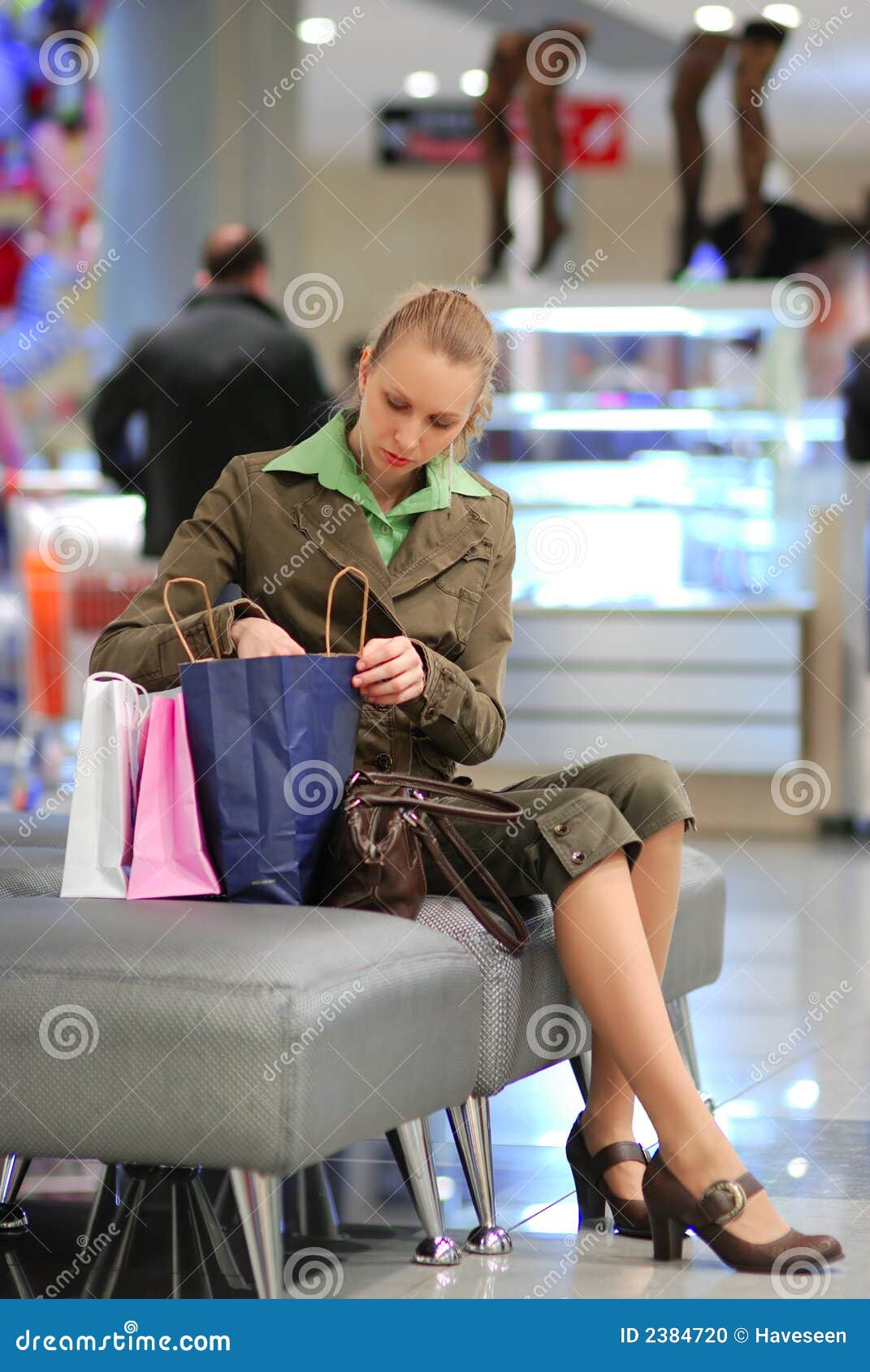 Girl shopping in mall stock photo. Image of urban, lifestyles - 2384720