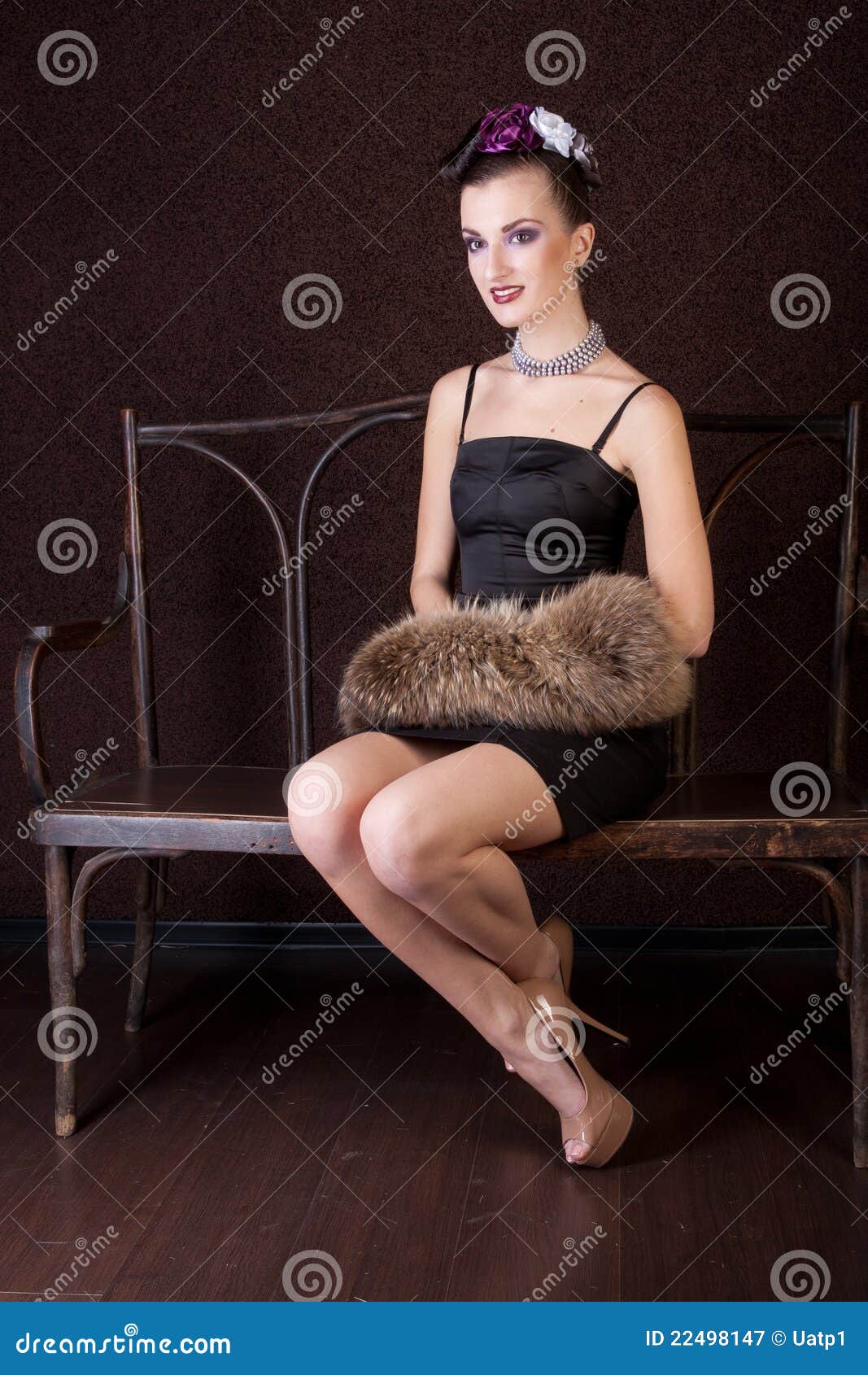 Girl sits on a banch stock image. Image of beautiful - 22498147