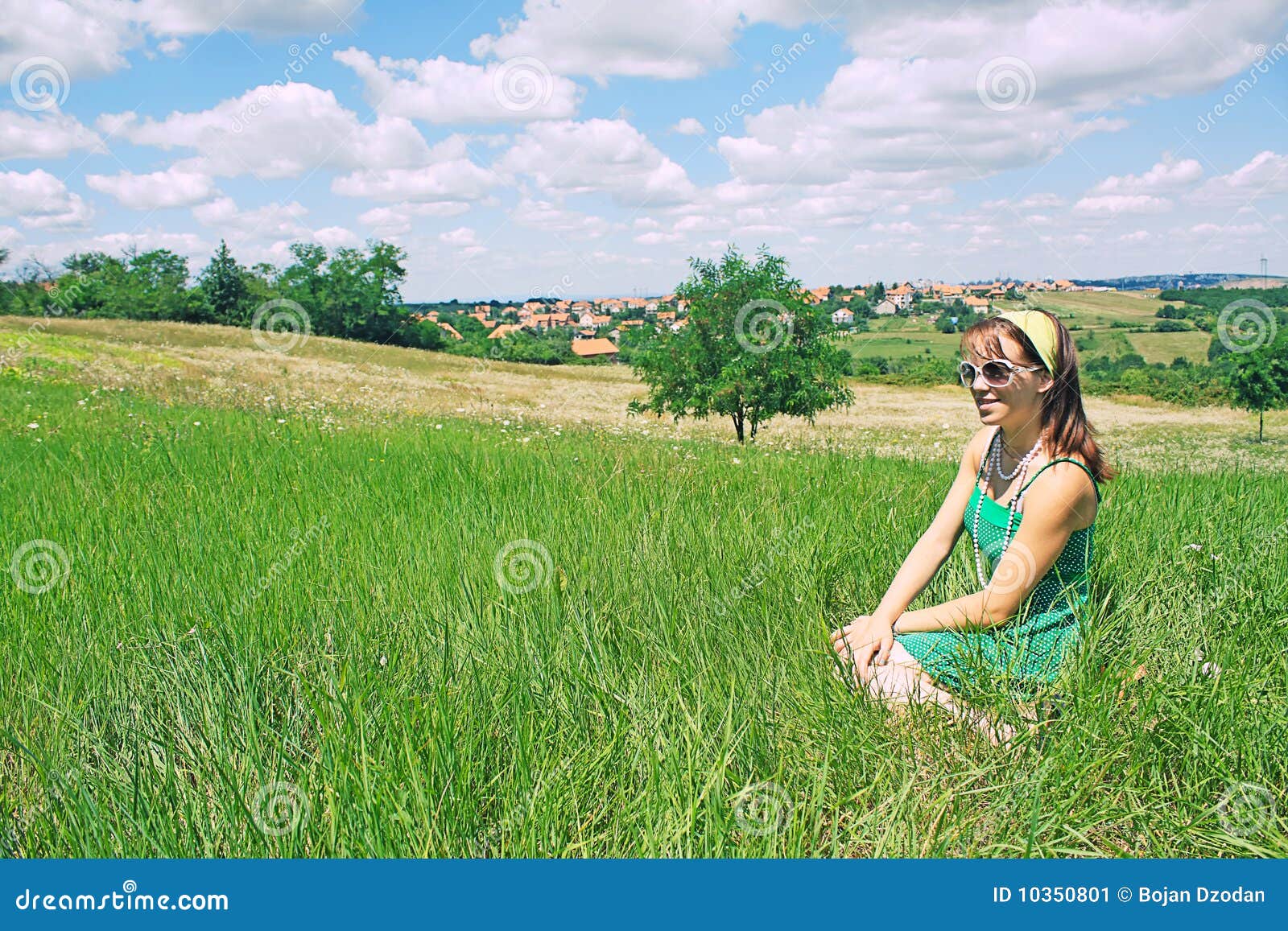 Girl Sitting in Country Field Stock Image - Image of open, relax: 10350801