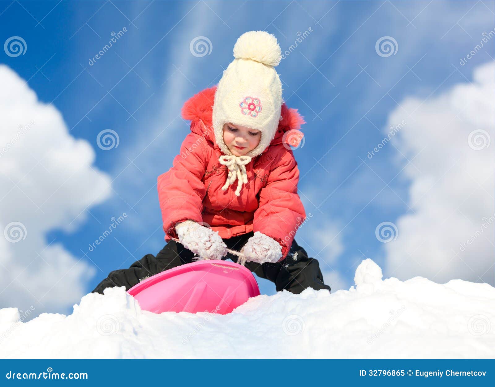 Girl with Sleds on the Hill Stock Image - Image of game, child: 32796865