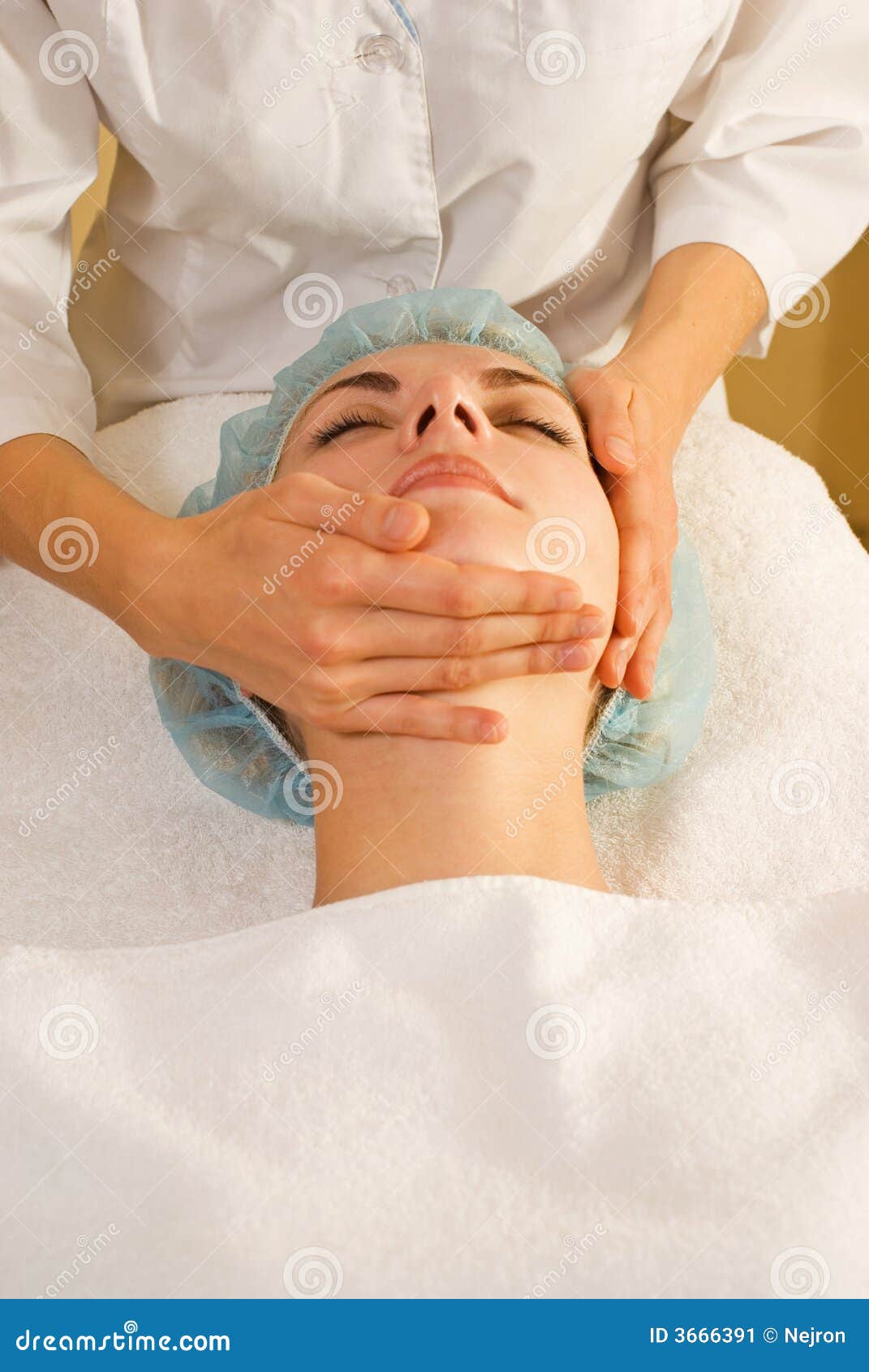 Girl in spa salon stock image. Image of lying, clinic - 3666391