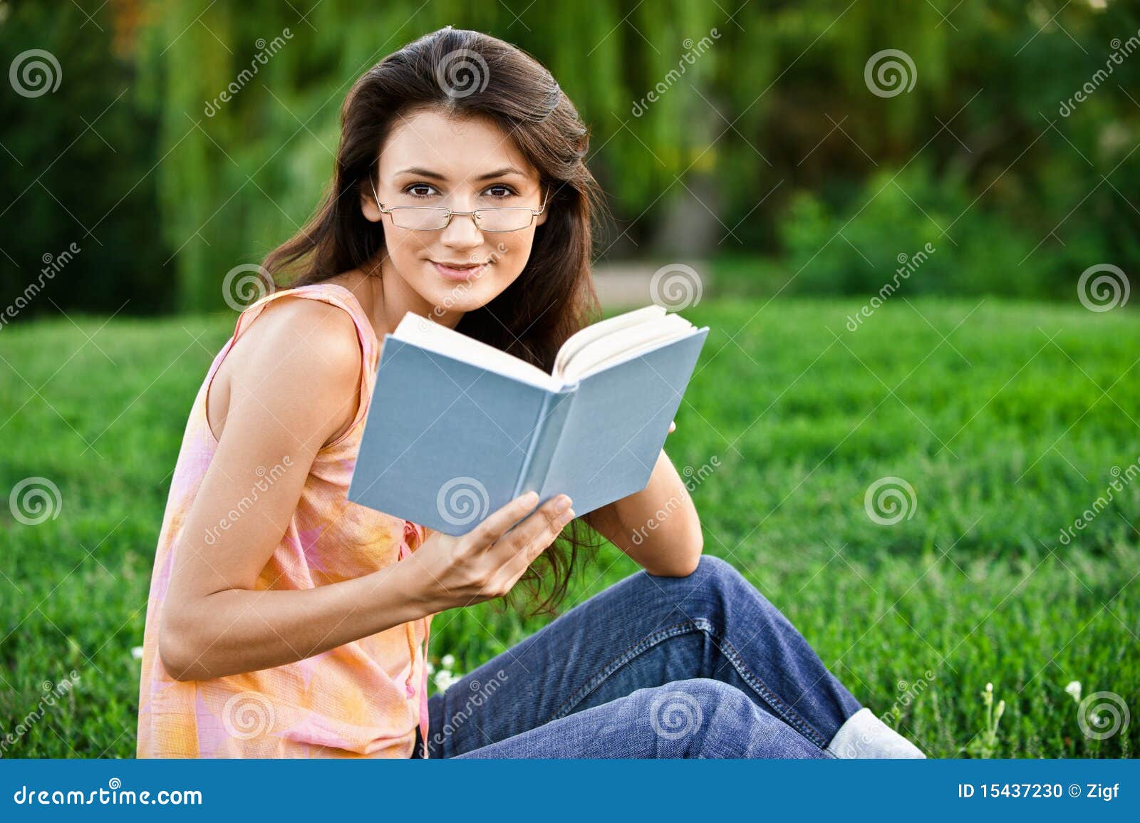 Girl-student Reads Textbook. Stock Photo - Image of caucasian, female ...