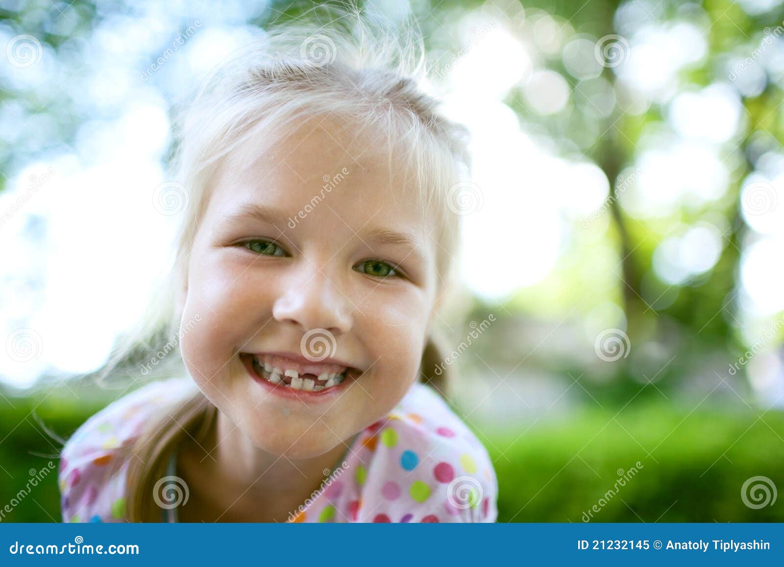 Girl with Teeth Dropped Out Stock Image - Image of girl, beautiful ...